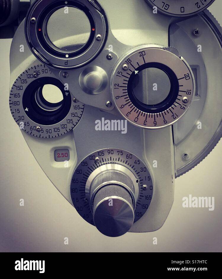 Opticians machine hi-res stock photography and images - Alamy