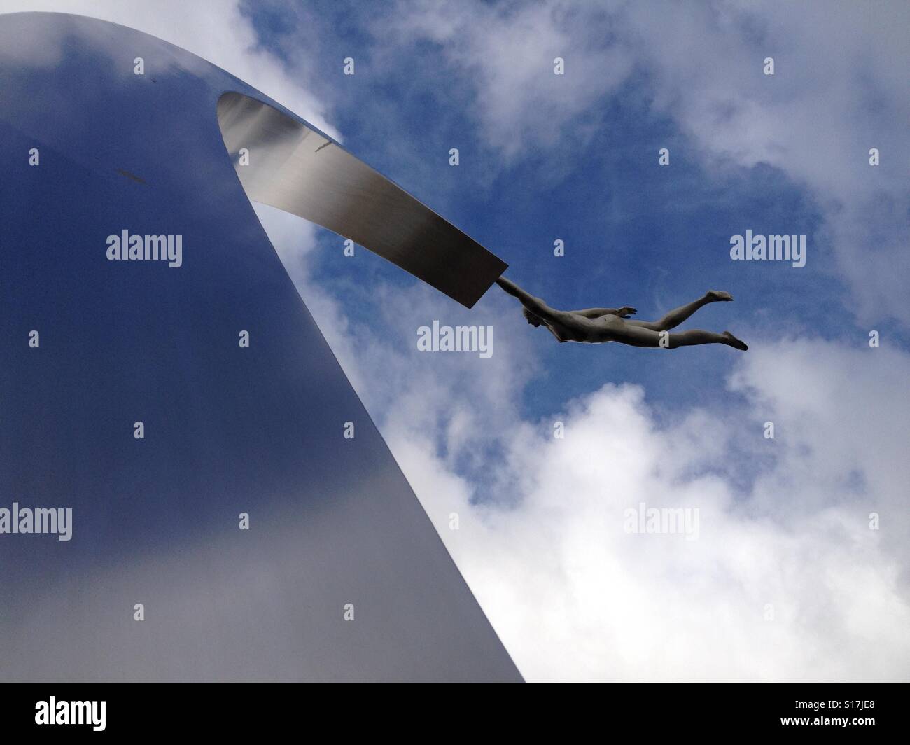 Statue hang hi-res stock photography and images - Alamy