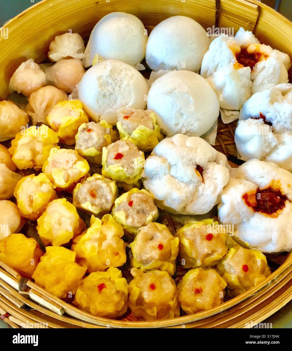 Dim sum bangkok thailand hi-res stock photography and images - Alamy