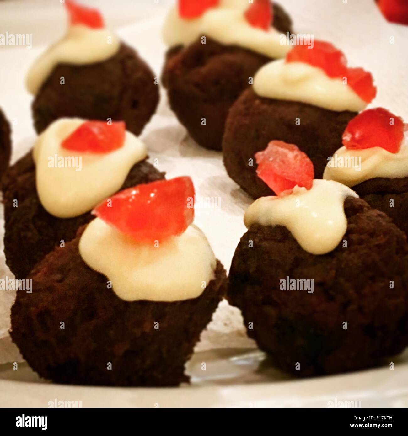 Mini Christmas Puddings Stock Photo - Alamy