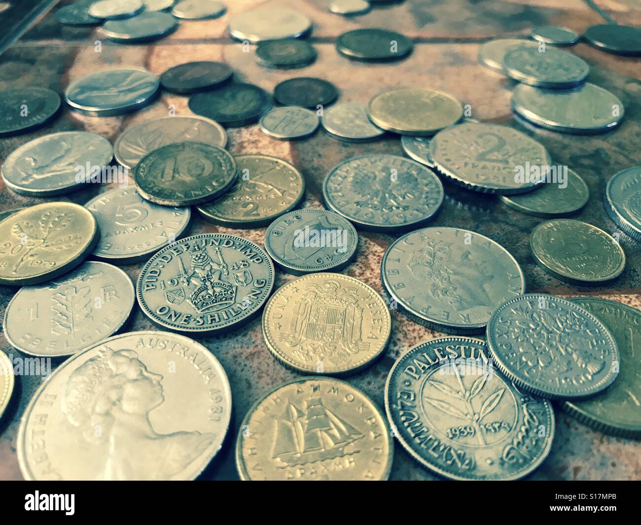 Coin collection hi-res stock photography and images - Alamy