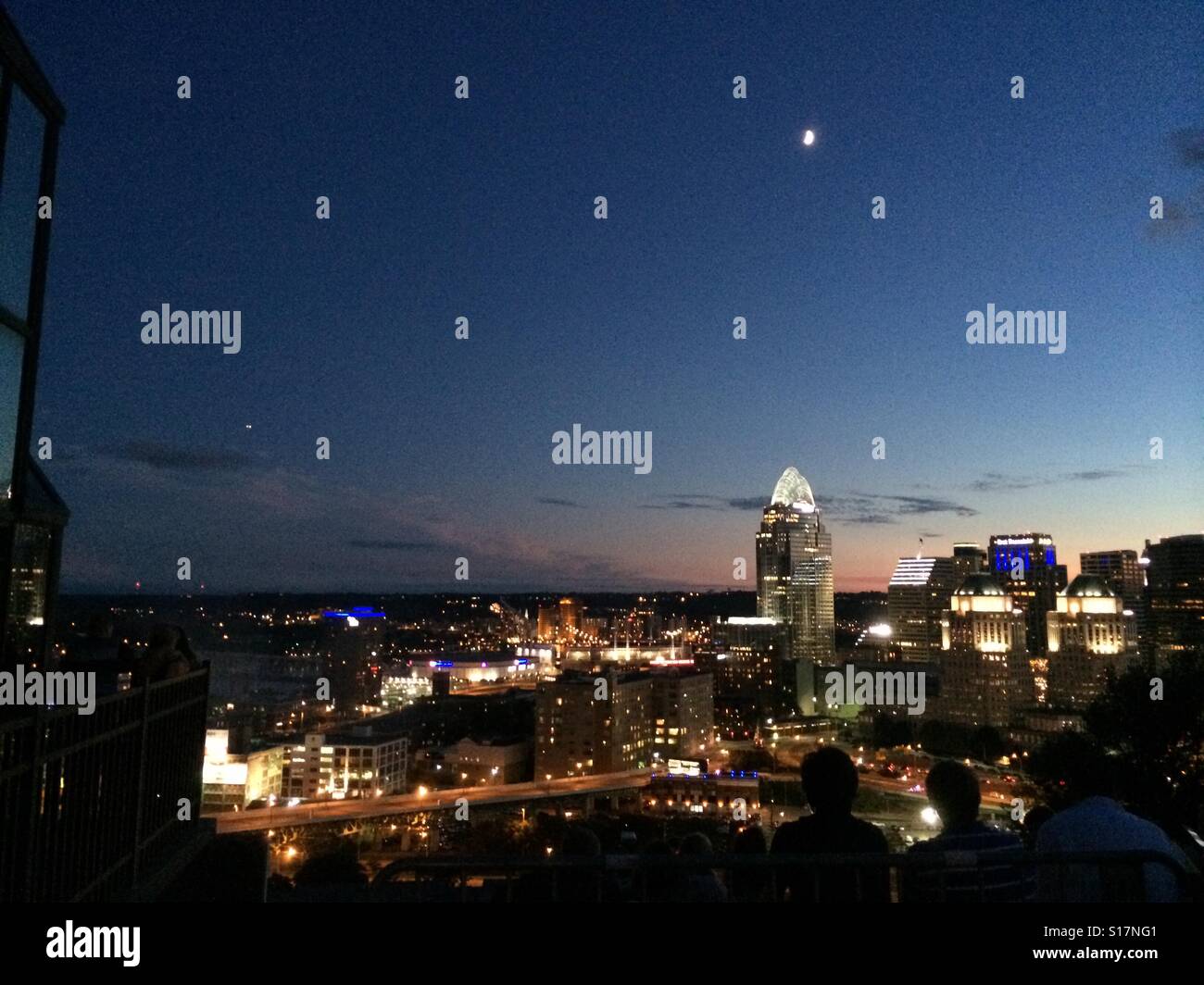 Skyline cincinnati hi-res stock photography and images - Alamy