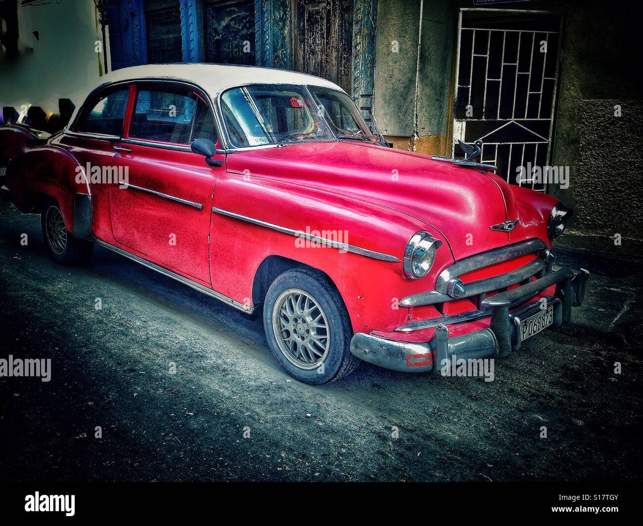 Classic car havana hi-res stock photography and images - Alamy