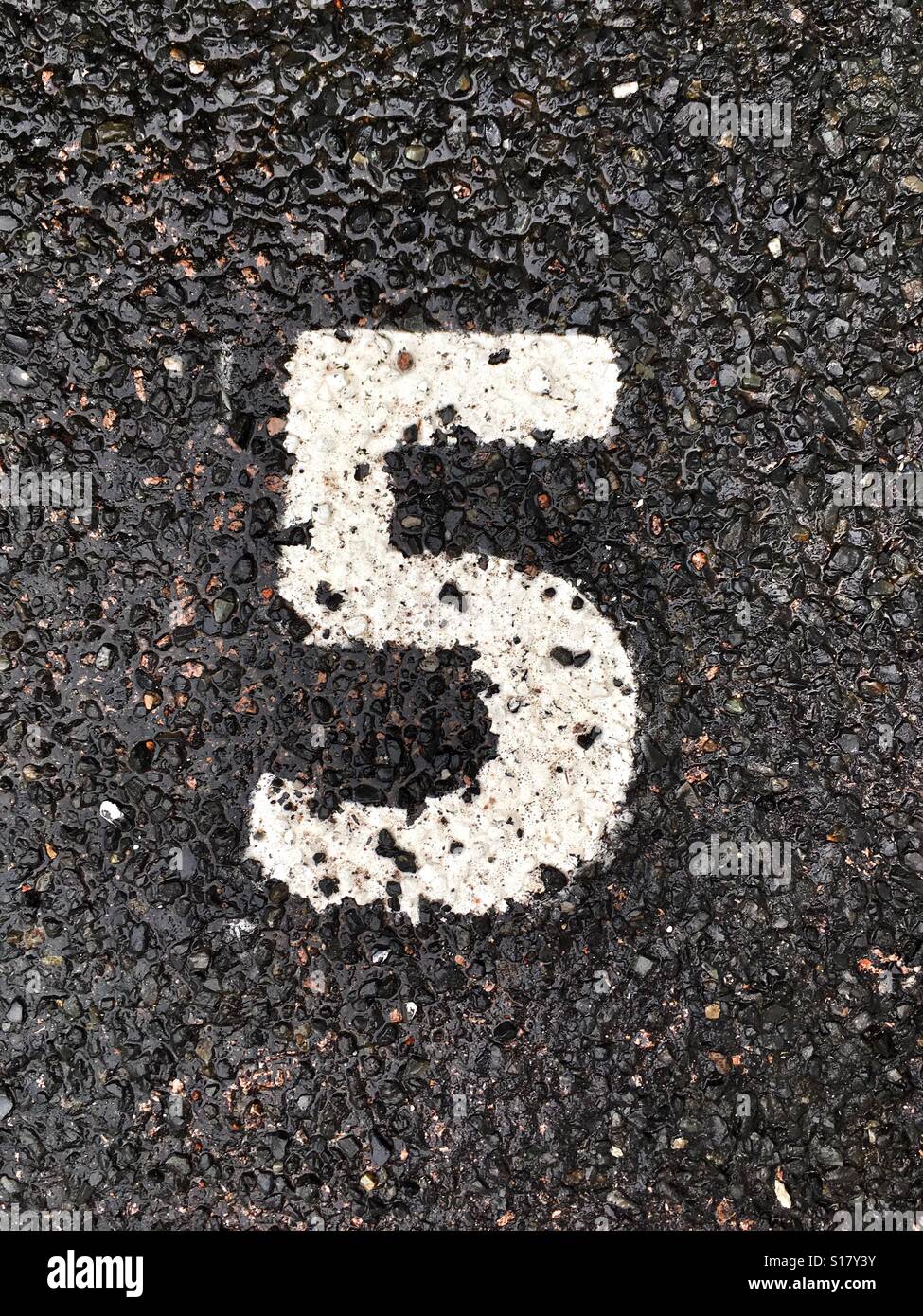 The number five Stock Photo - Alamy