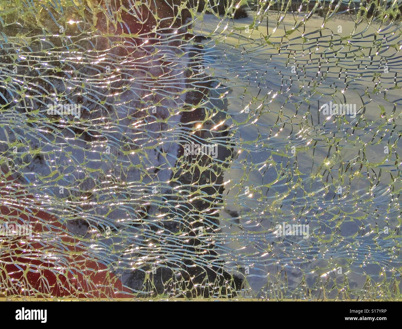 Shatter proof hi-res stock photography and images - Alamy