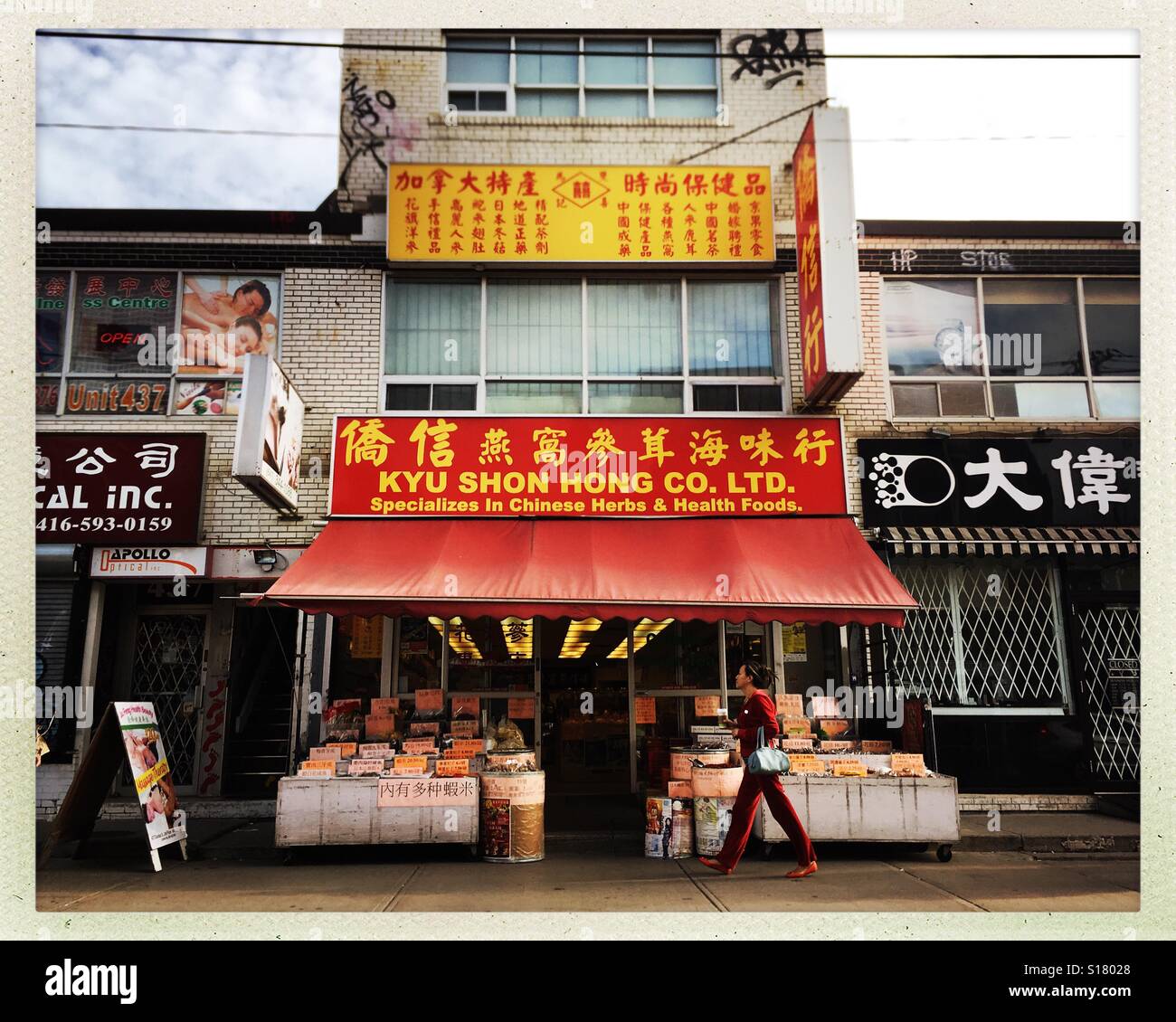 Toronto chinatown hi-res stock photography and images - Alamy