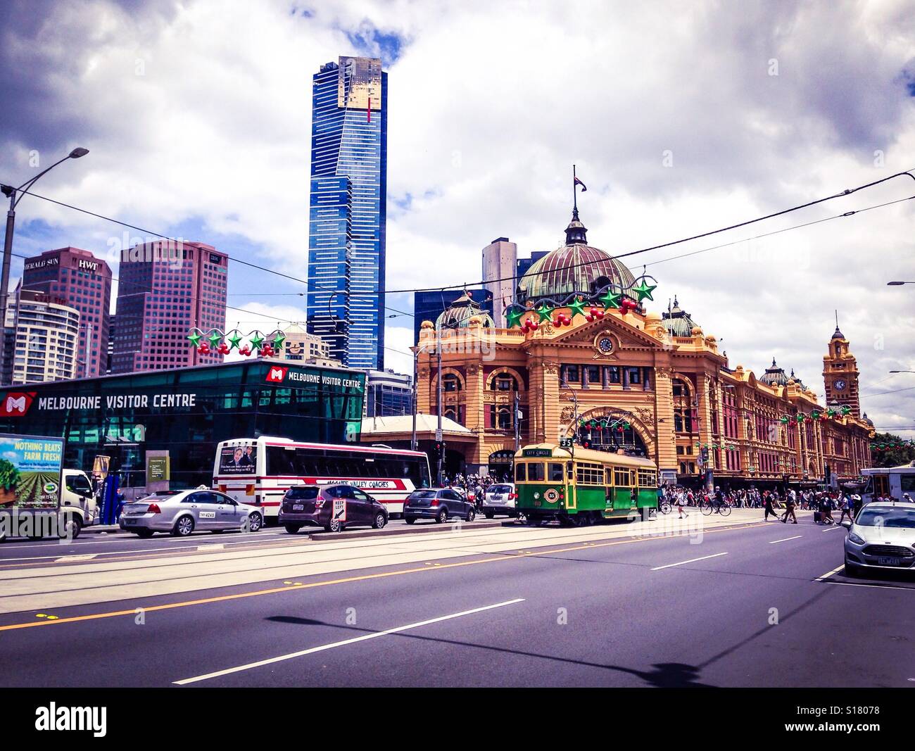 Lamppost melbourne hi-res stock photography and images - Alamy