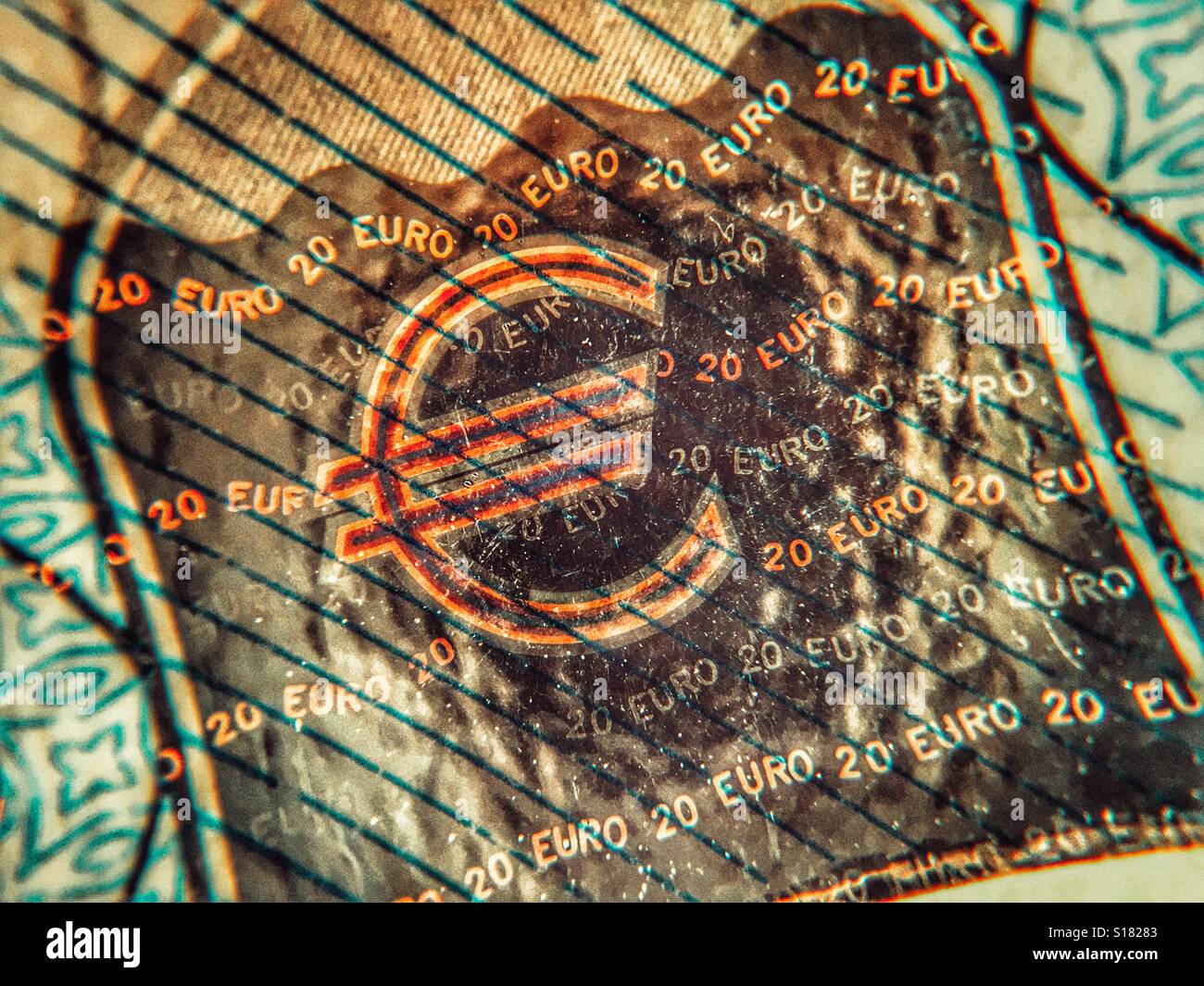 Macro detail on the new holographic €20 banknote Stock Photo - Alamy