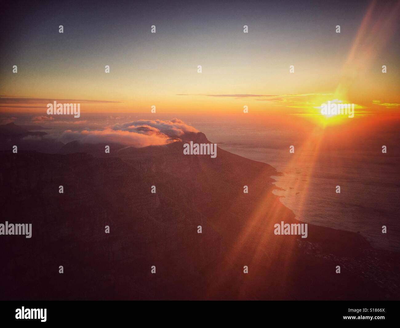 Table Mountain Sunrise High Resolution Stock Photography and Images - Alamy