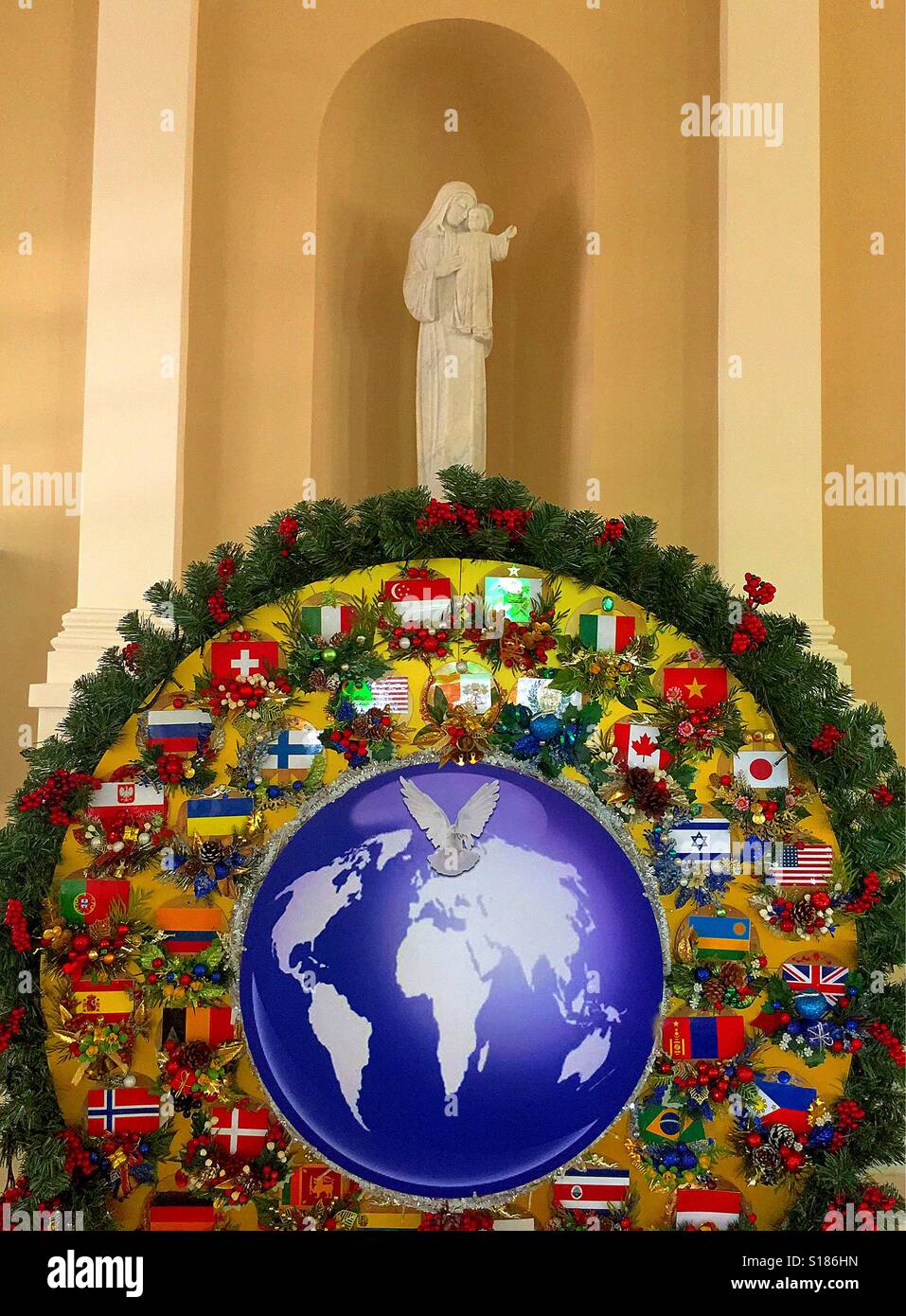 Peace on earth hi-res stock photography and images - Alamy