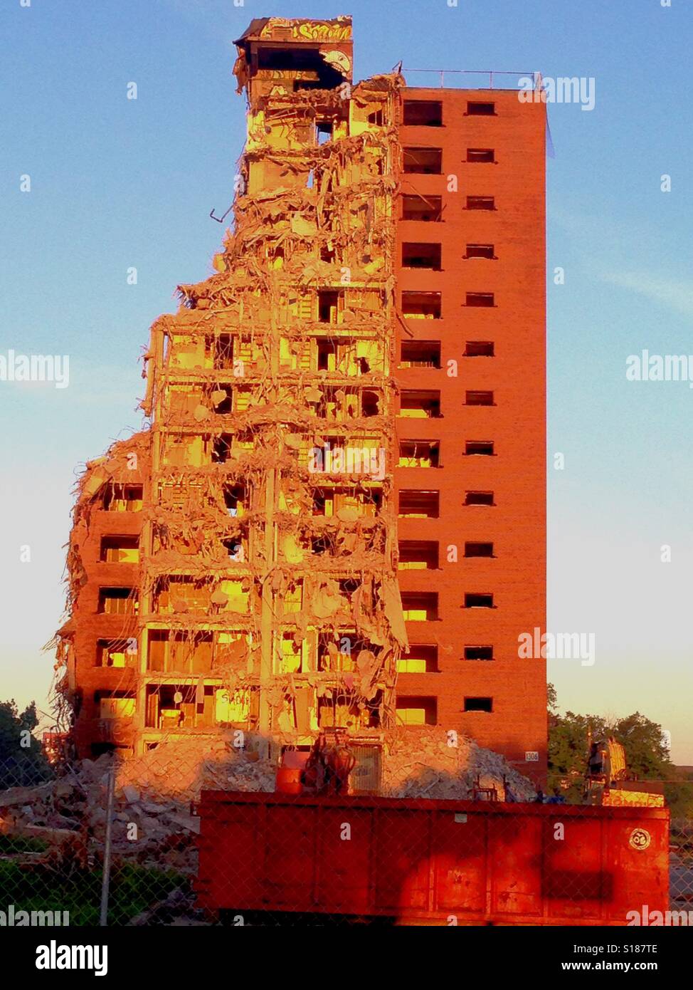 Concrete Demolition High Resolution Stock Photography and Images - Alamy