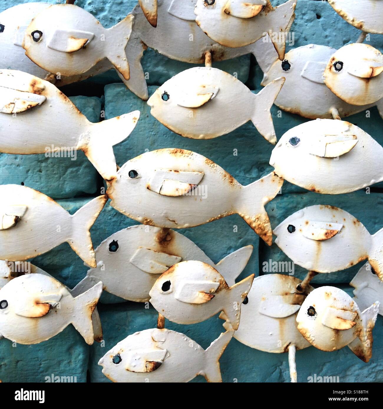 Metal fish hi-res stock photography and images - Alamy