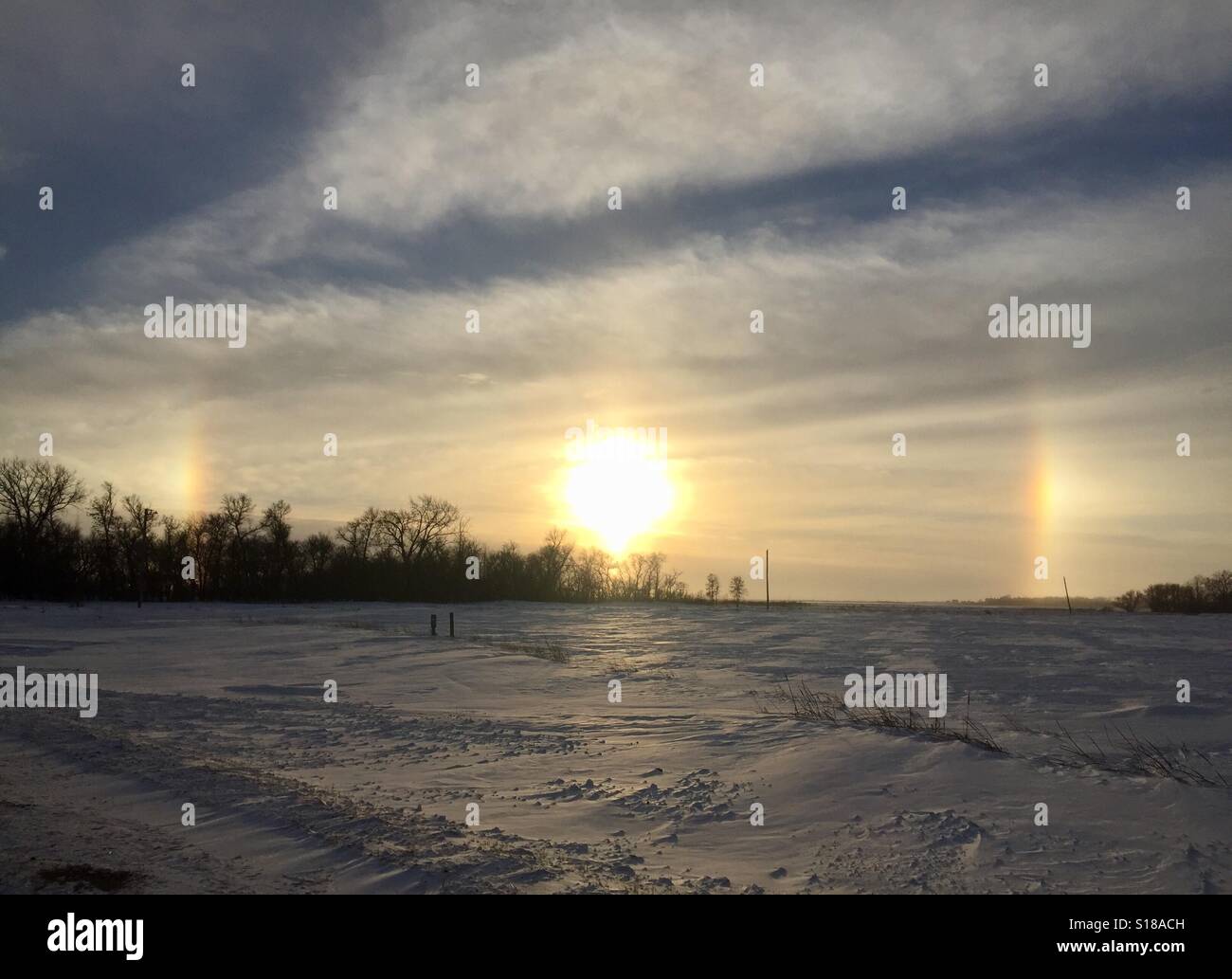 Halo sun phenomenon hi-res stock photography and images - Alamy