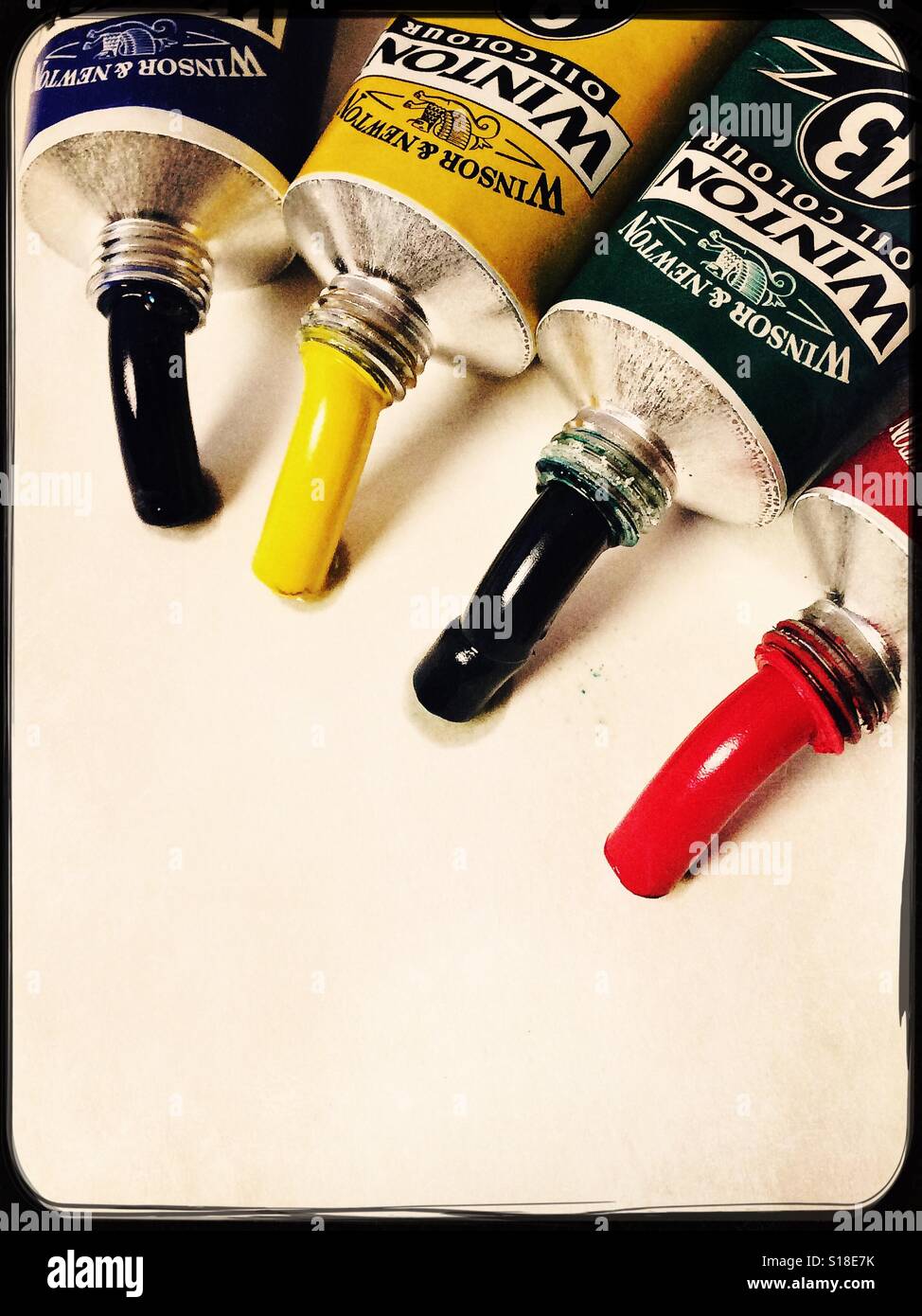 Oil colour tubes hi-res stock photography and images - Alamy