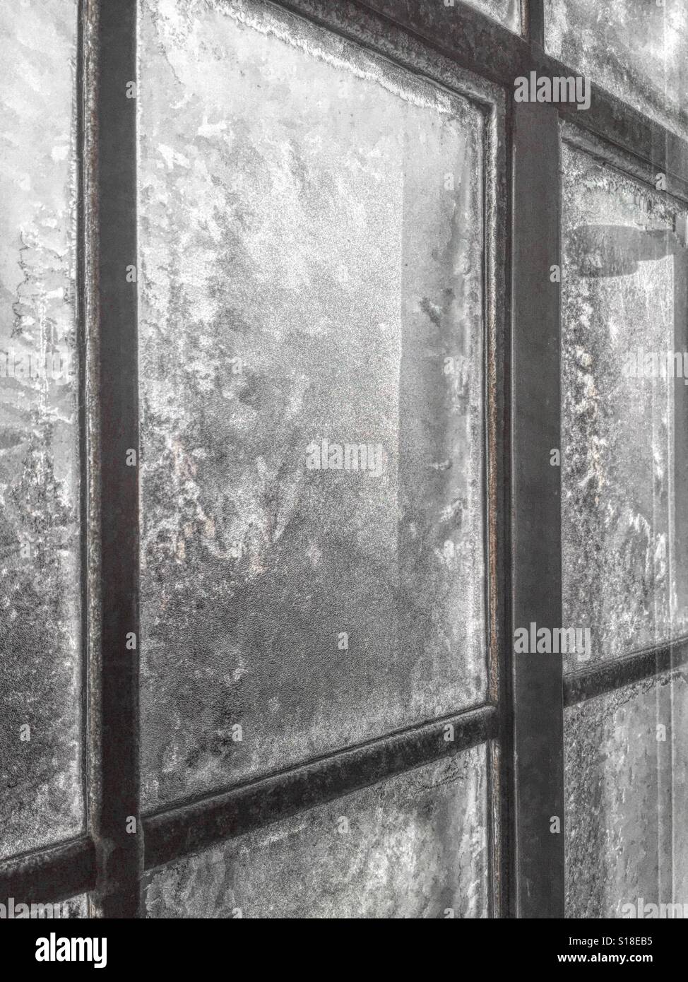 Ice on the inside of window hi-res stock photography and images - Alamy
