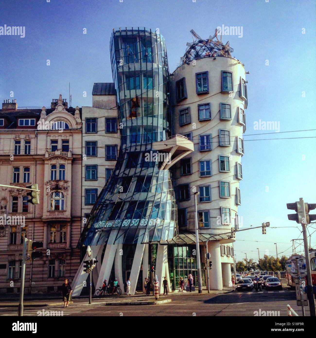 Dancing house in prague hi-res stock photography and images - Alamy