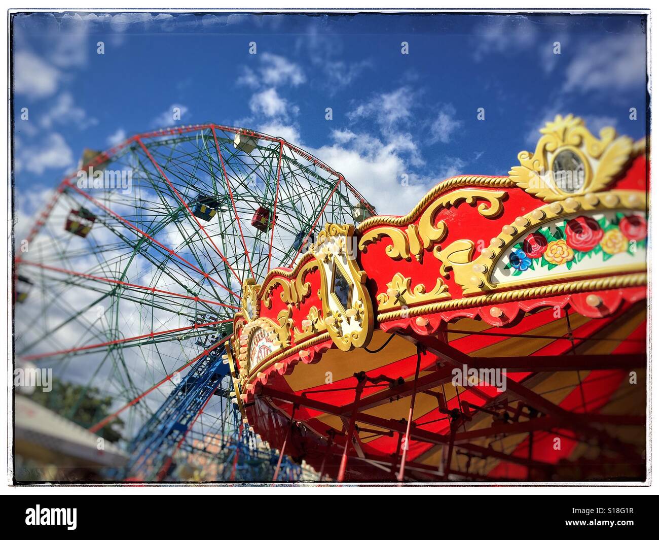 Wonderwheel Stock Photos & Wonderwheel Stock Images - Alamy