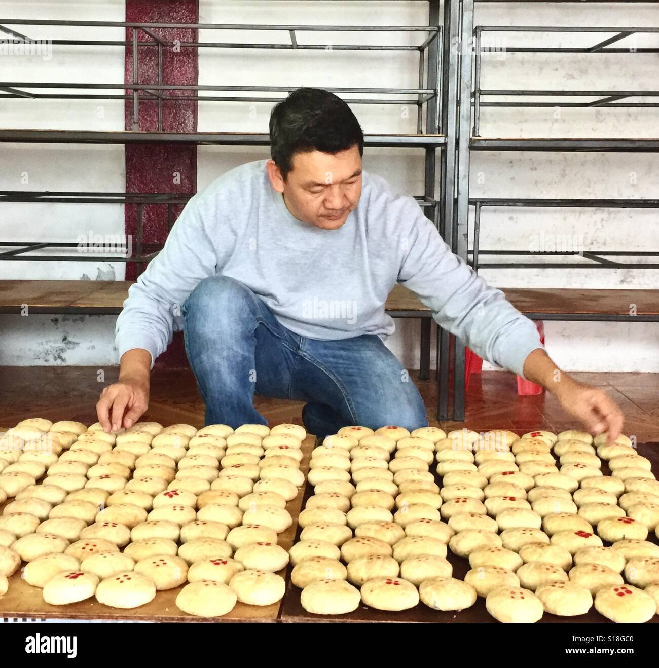 Traditional Chinese pastry, Ban Yang, Chiang Mai, Thailand Stock Photo ...