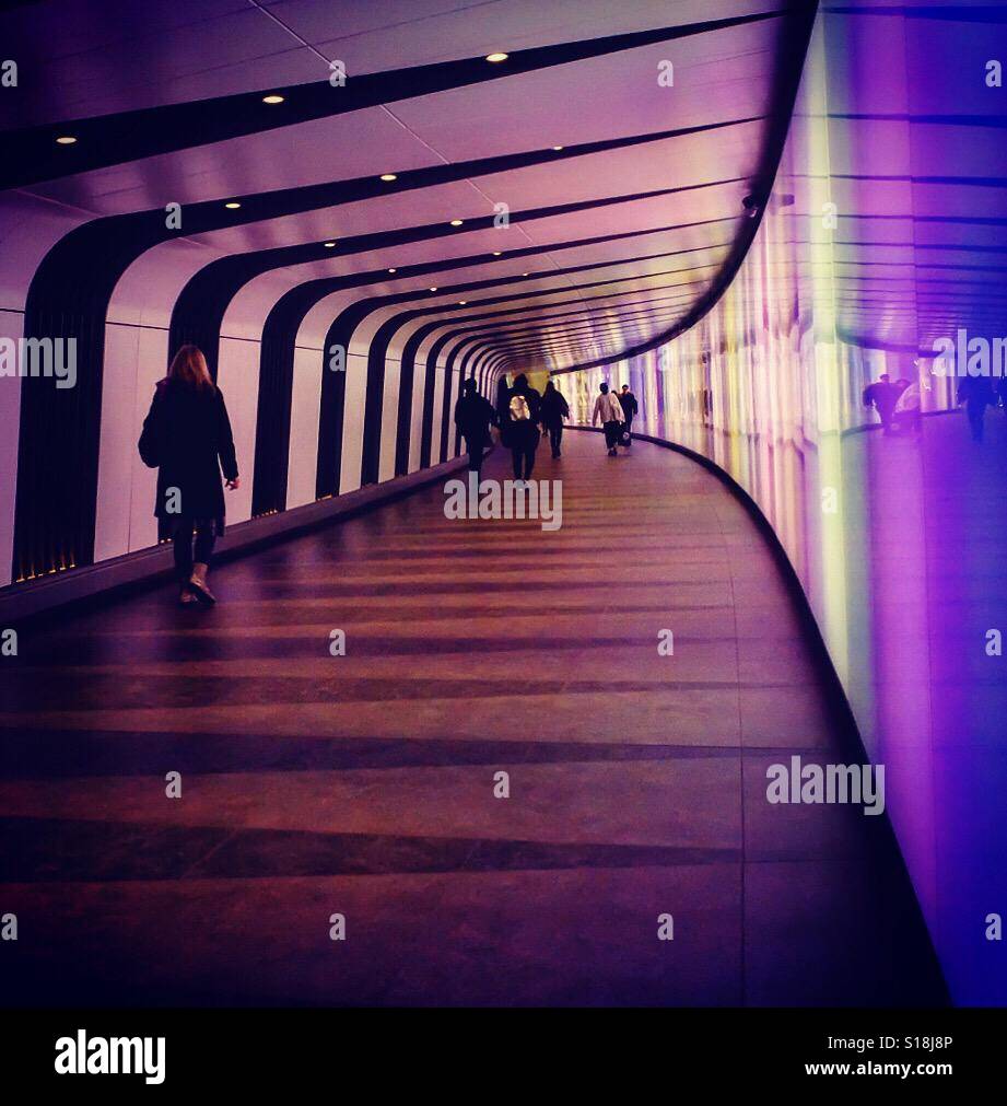 London underground walkway hi-res stock photography and images - Alamy