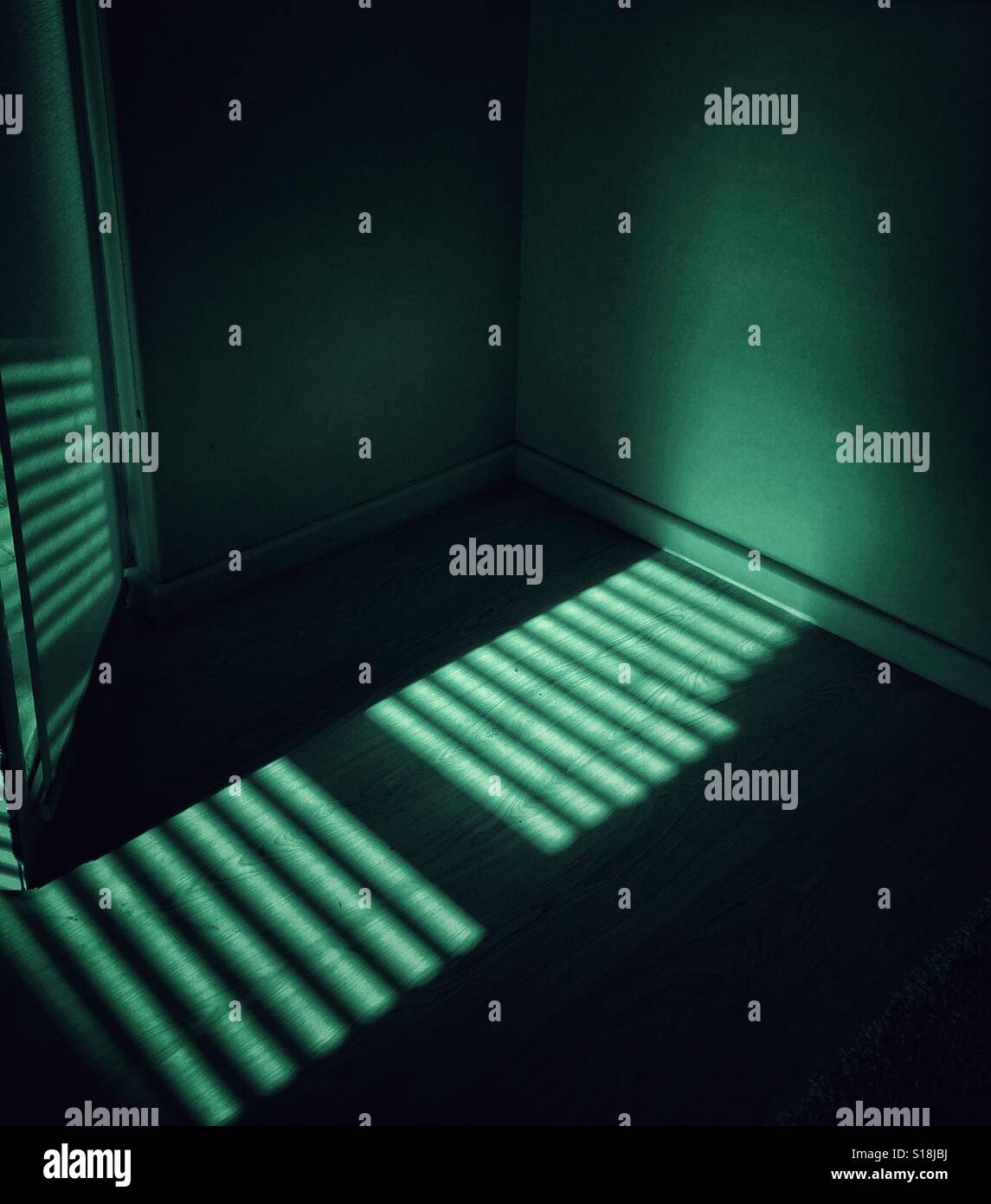 Shadow angles hi-res stock photography and images - Alamy