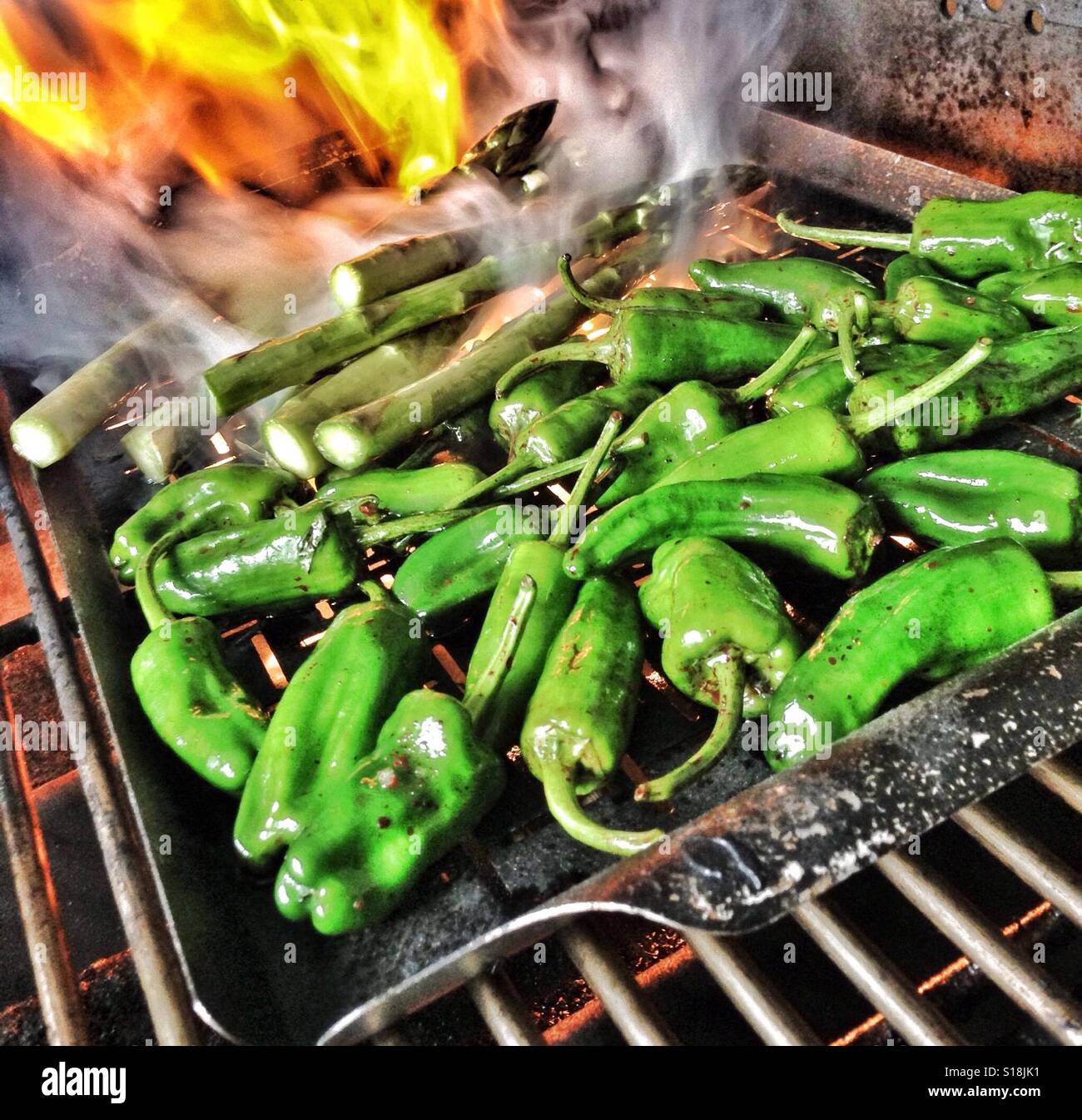 Grillin hi-res stock photography and images - Alamy