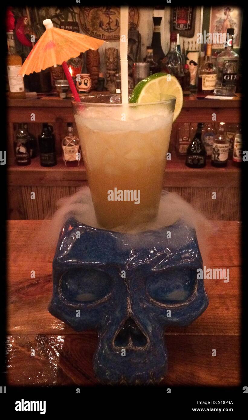 Tiki, time, drink Stock Photo - Alamy