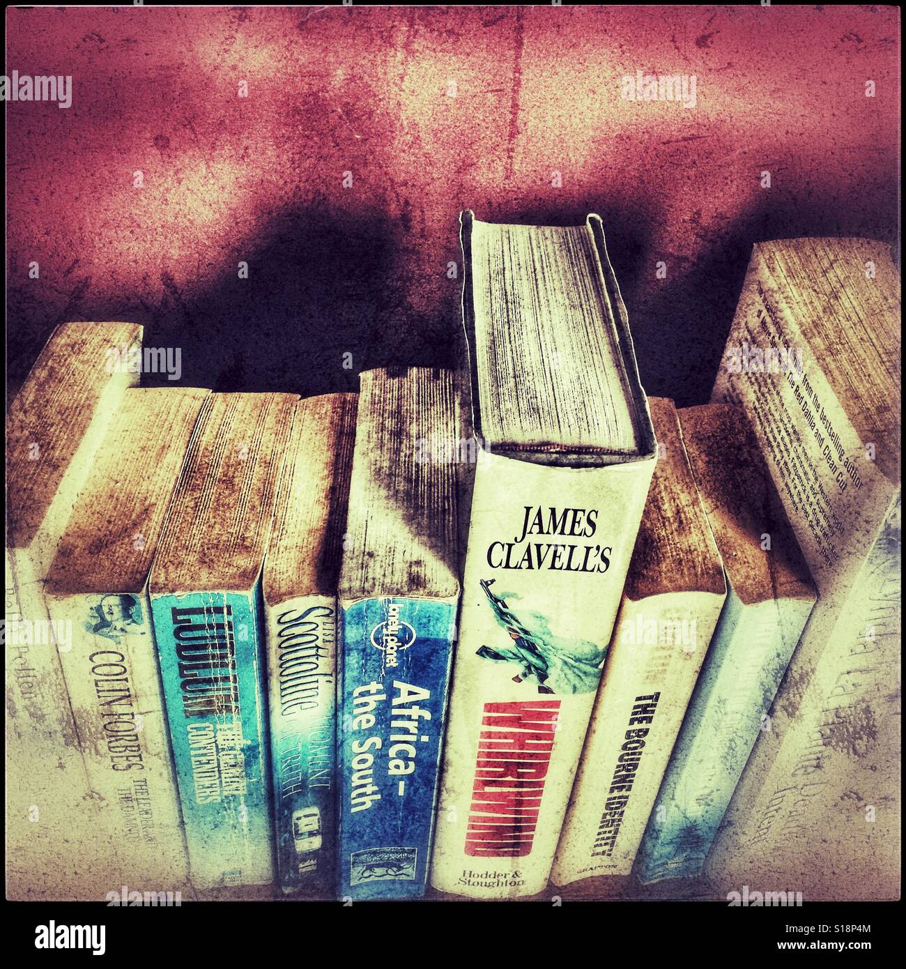 Books on shelf Stock Photo - Alamy
