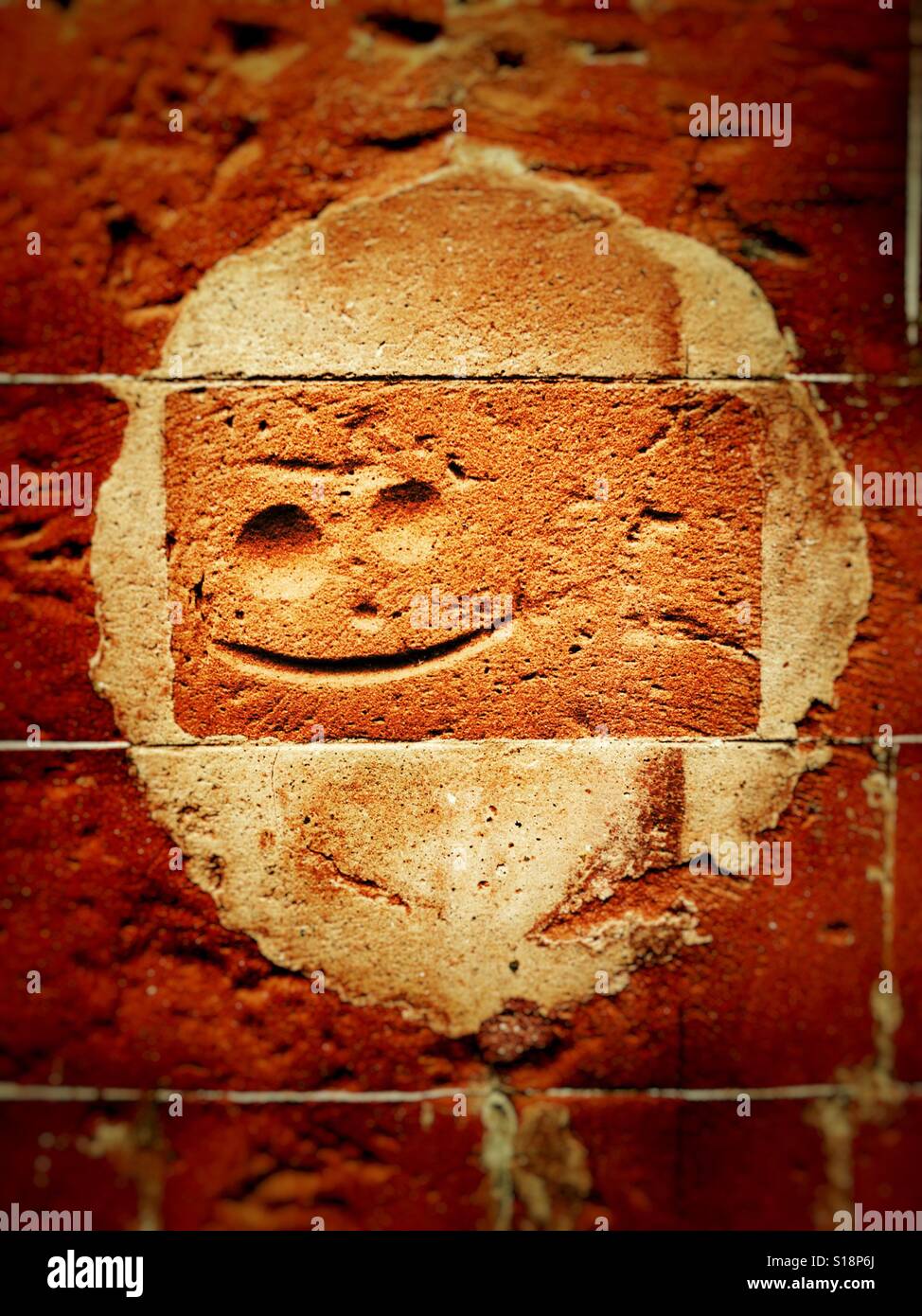 Smiley wall hi-res stock photography and images - Alamy