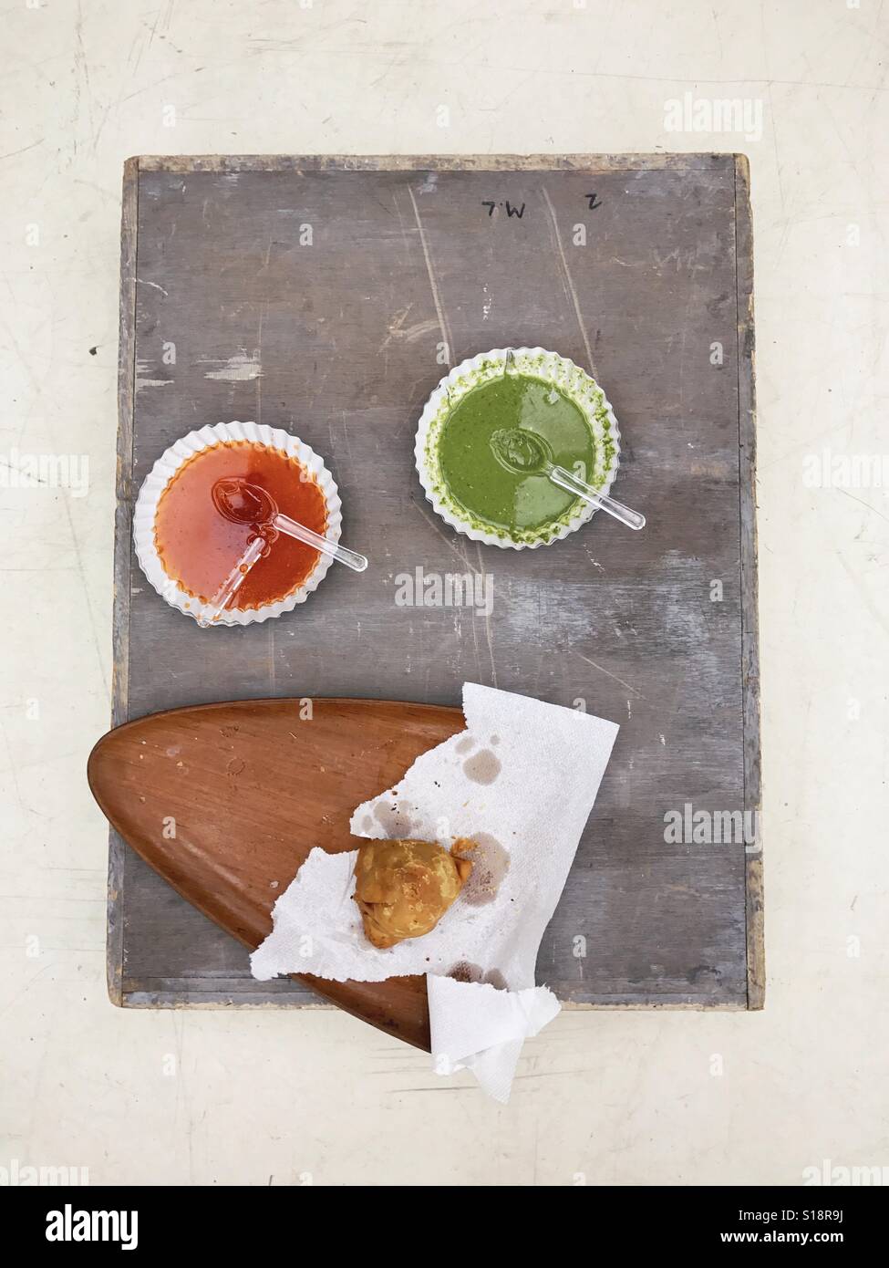 Samosa top view hi-res stock photography and images - Alamy