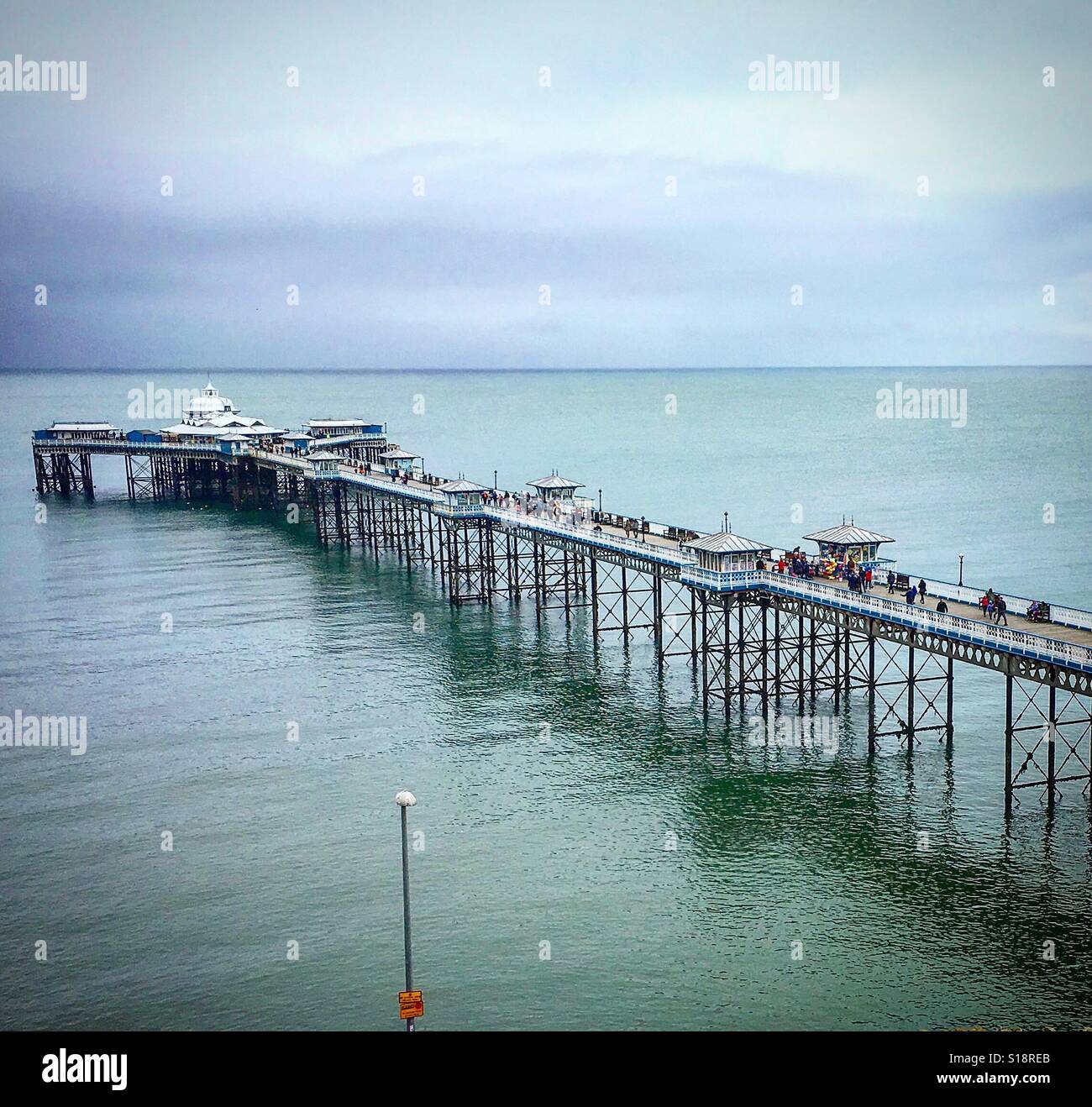 Pier scenery hi-res stock photography and images - Alamy