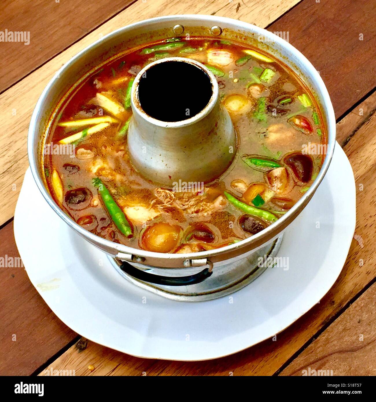 A spicy pot of Thai Tom Yum Soup, Chiang Mai, Thailand Stock Photo - Alamy
