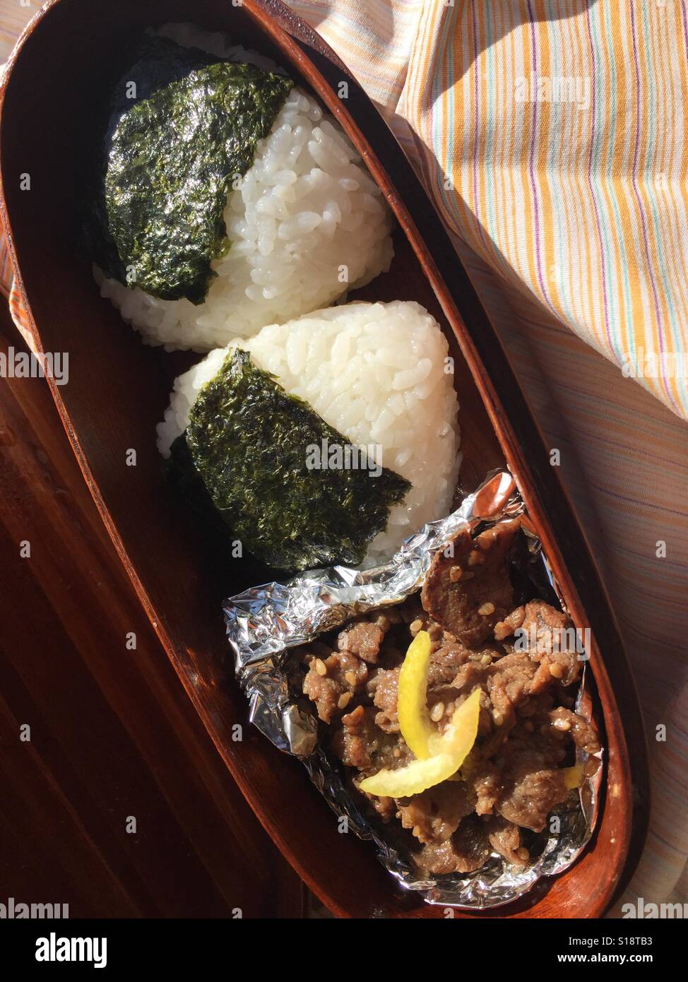 Rice ball japan hi-res stock photography and images - Alamy