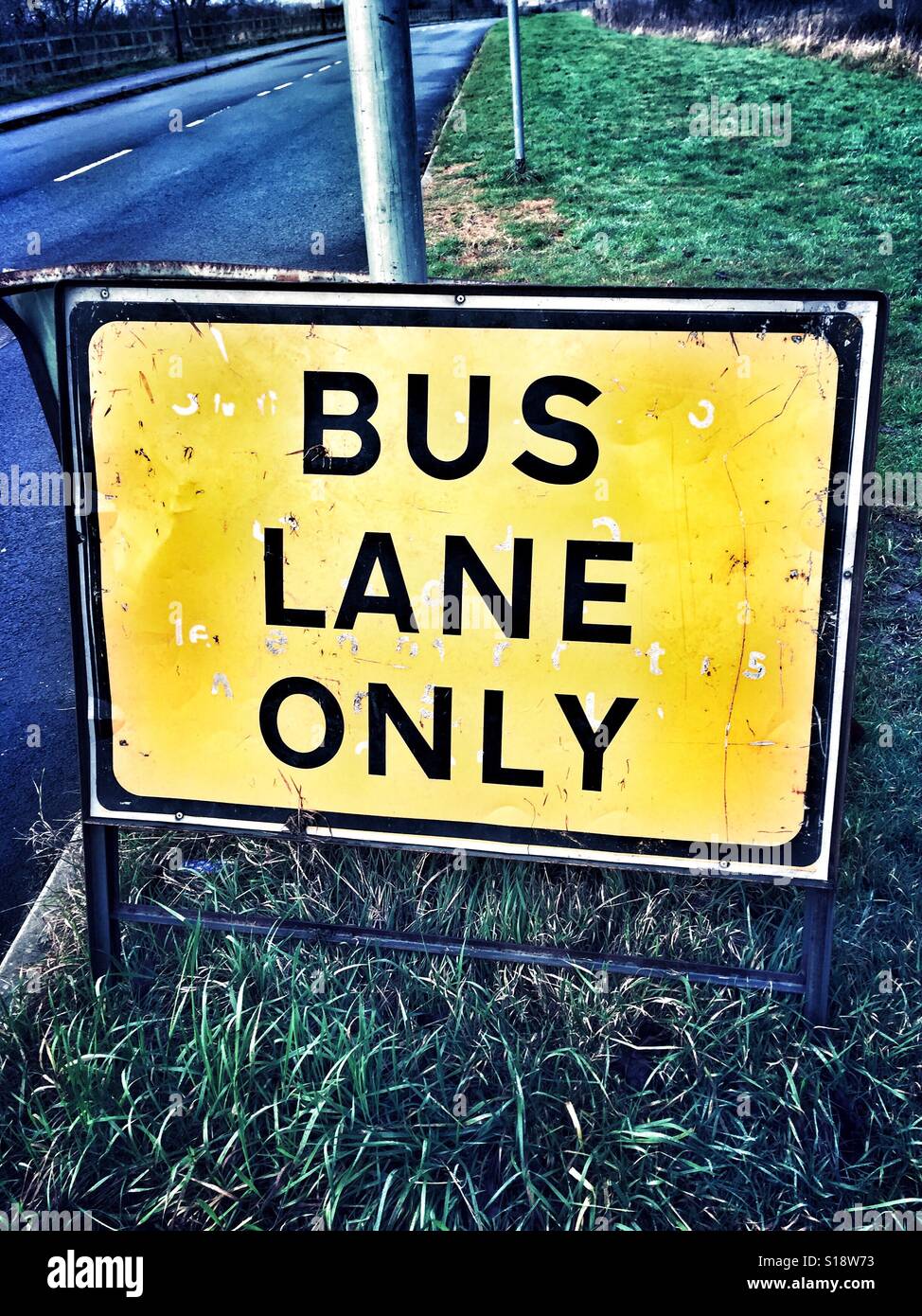 Bus Lane And Warning Signs High Resolution Stock Photography and Images ...