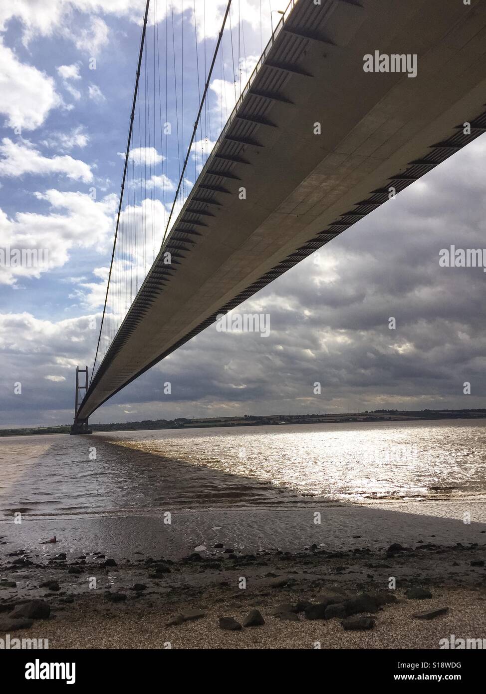 The Humber Suspension Bridge Crossing Between Lincolnshire and East ...