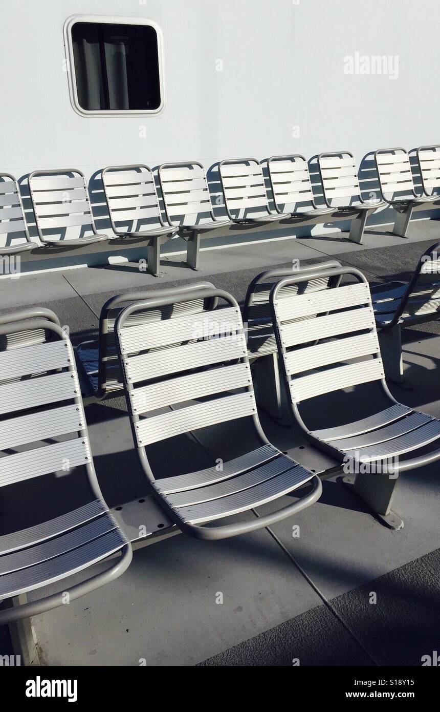 Stark colours hi-res stock photography and images - Alamy