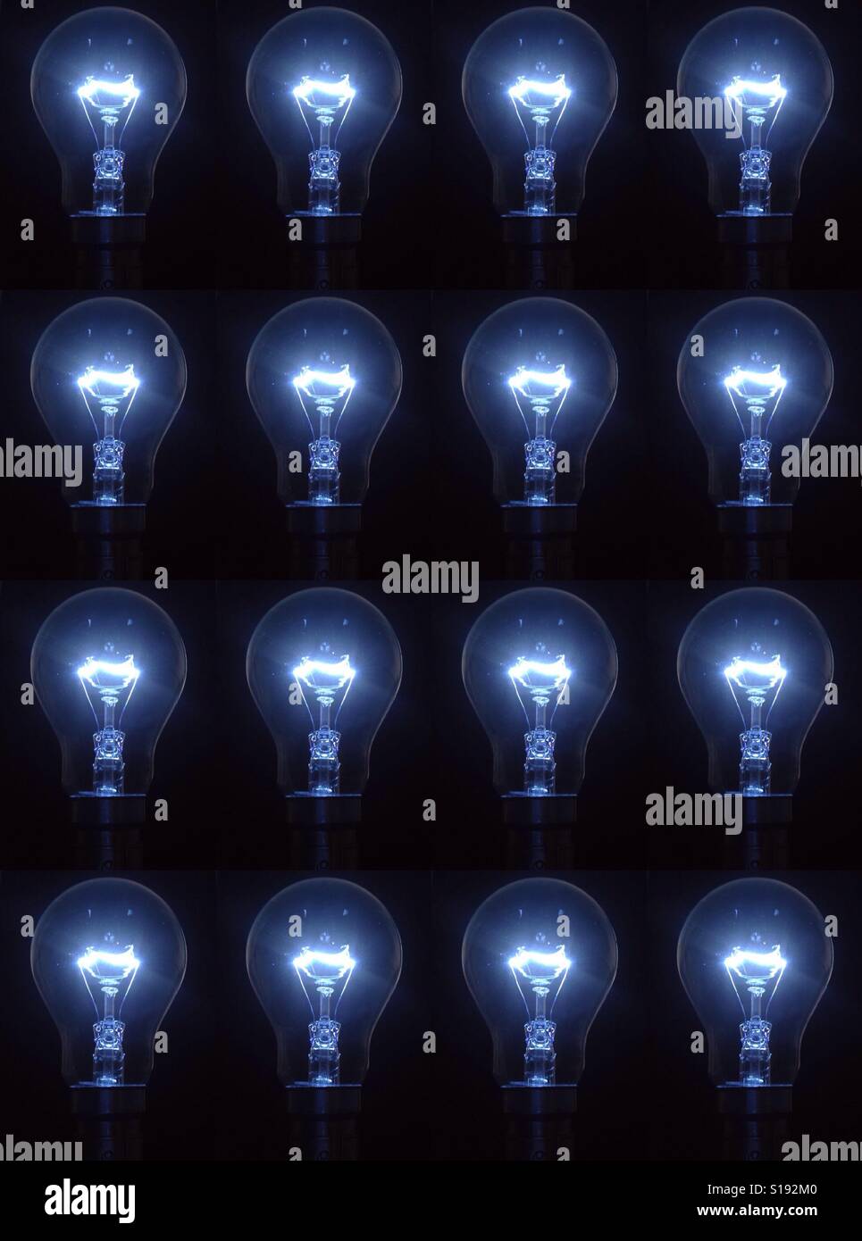 Multiple light bulbs Stock Photo - Alamy Multiple light bulbs Stock Photo - Alamy