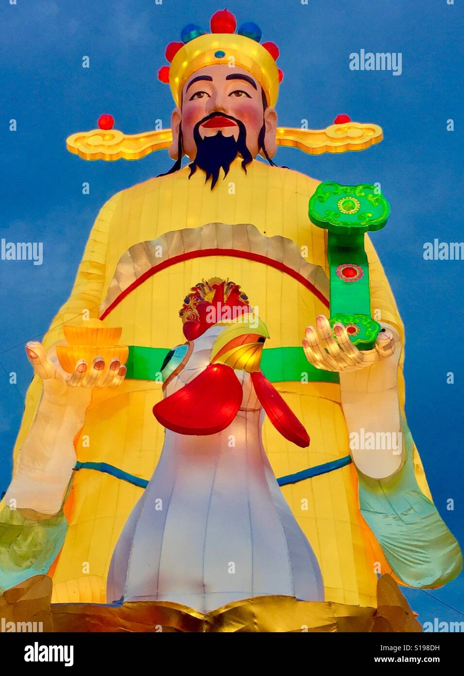 Chinese fortune god hi-res stock photography and images - Alamy