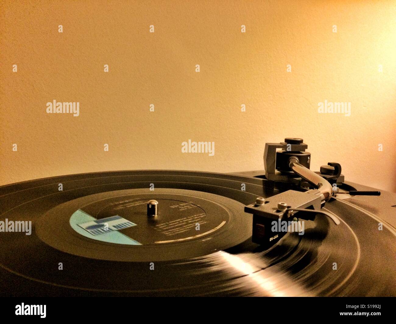Technics turntable hi-res stock photography and images - Alamy
