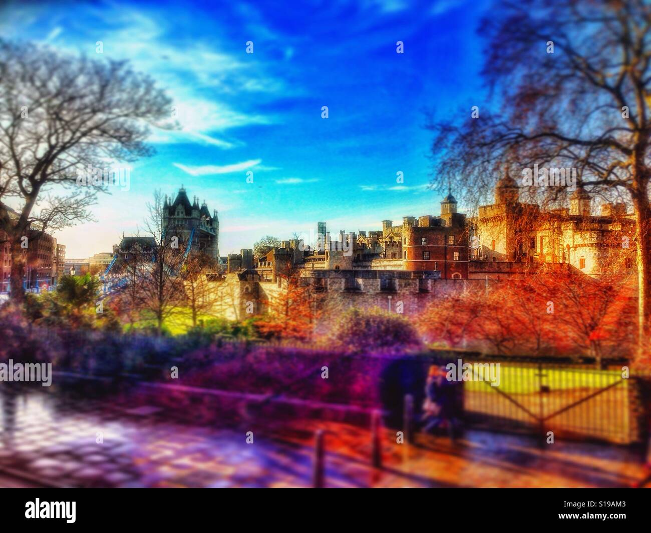 Crows bridge hi-res stock photography and images - Alamy