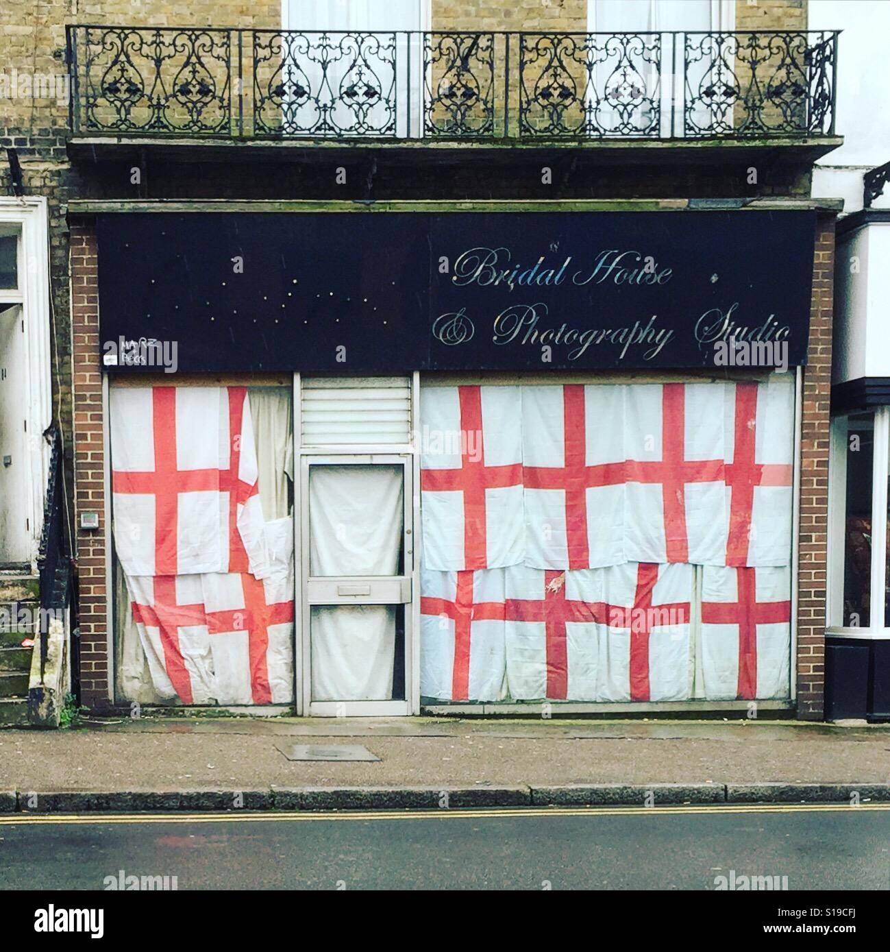 Building with st georges flags hi-res stock photography and images - Alamy