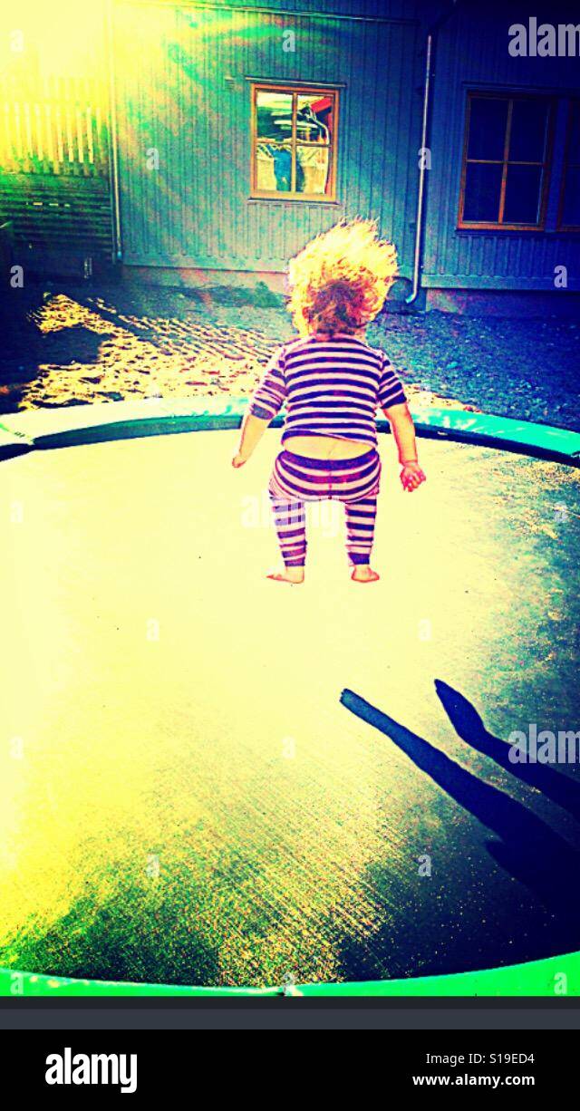 Shadow jumping hi-res stock photography and images - Alamy