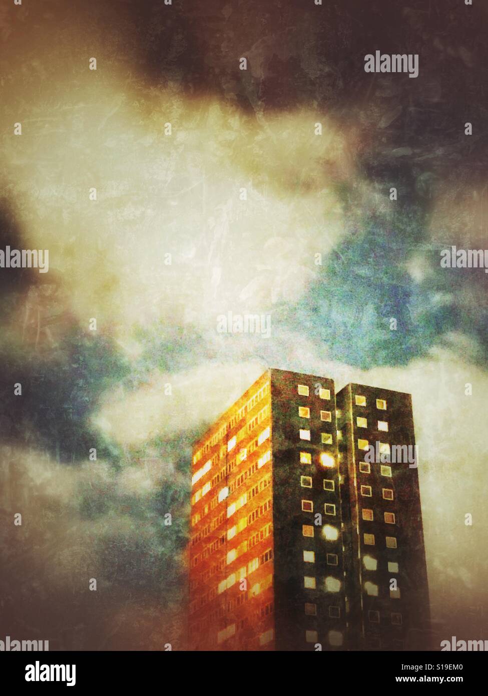 A high rise block of flats in London Stock Photo - Alamy