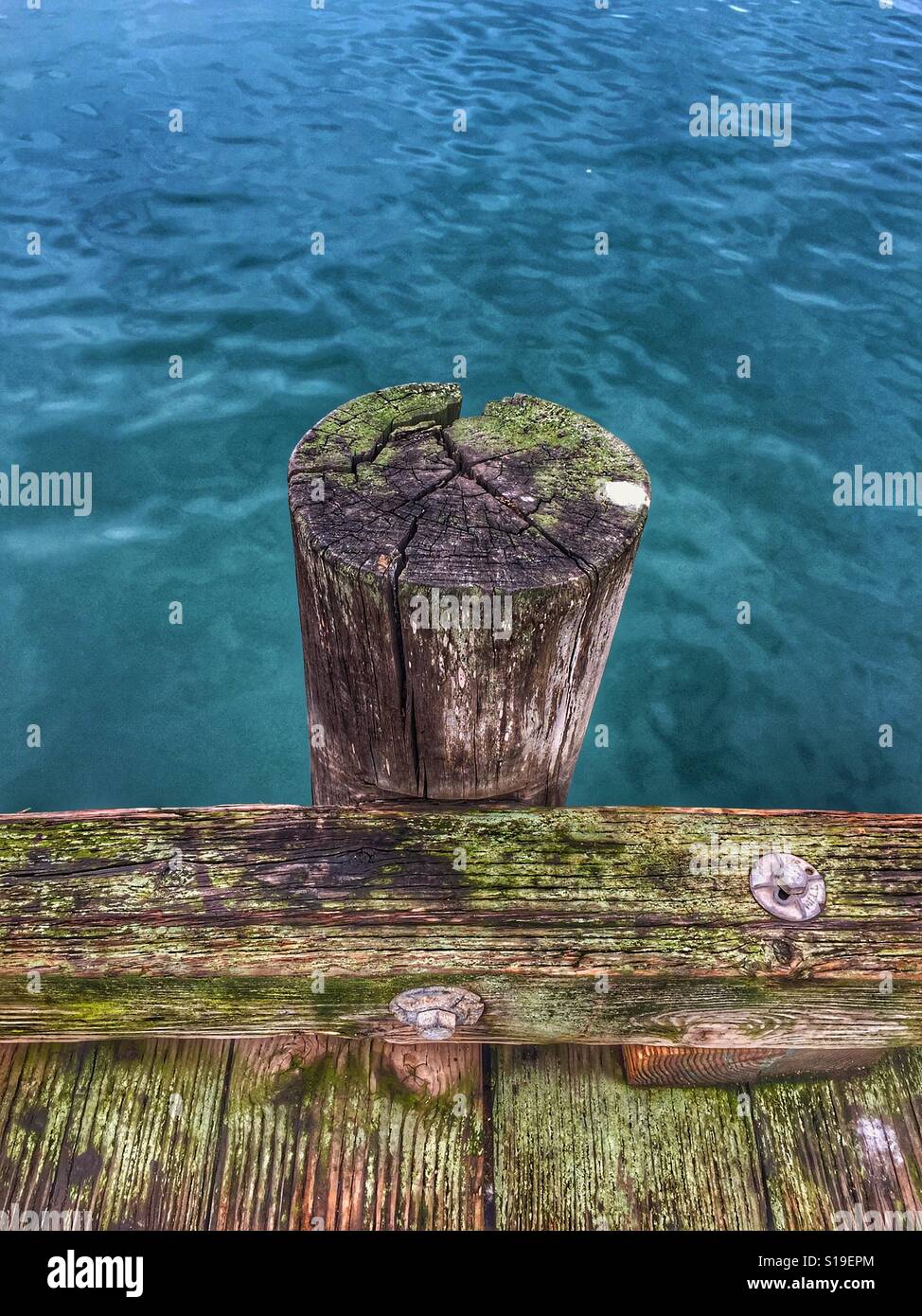 Wood pylon hi-res stock photography and images - Alamy