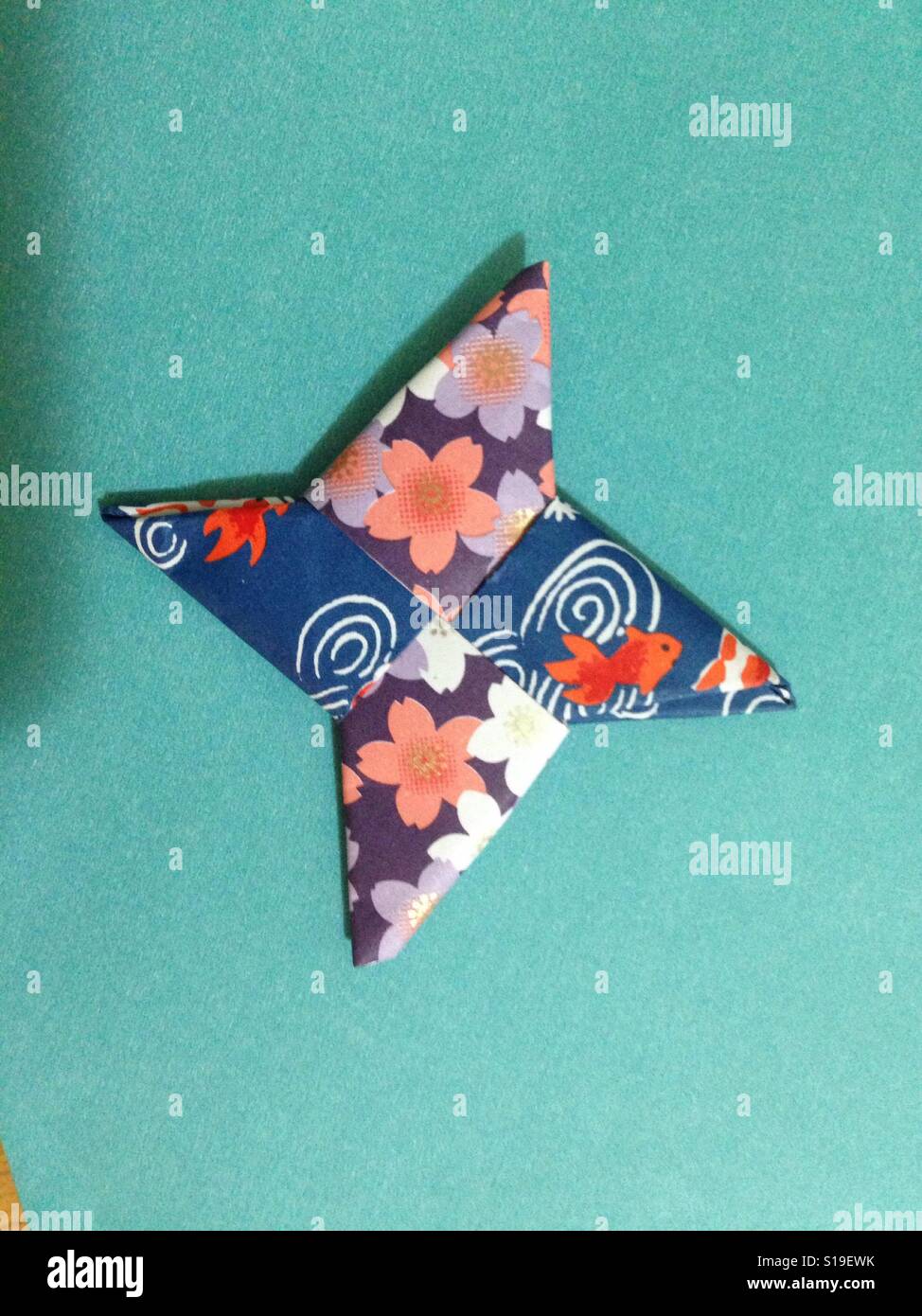 Ninja star hi-res stock photography and images - Alamy