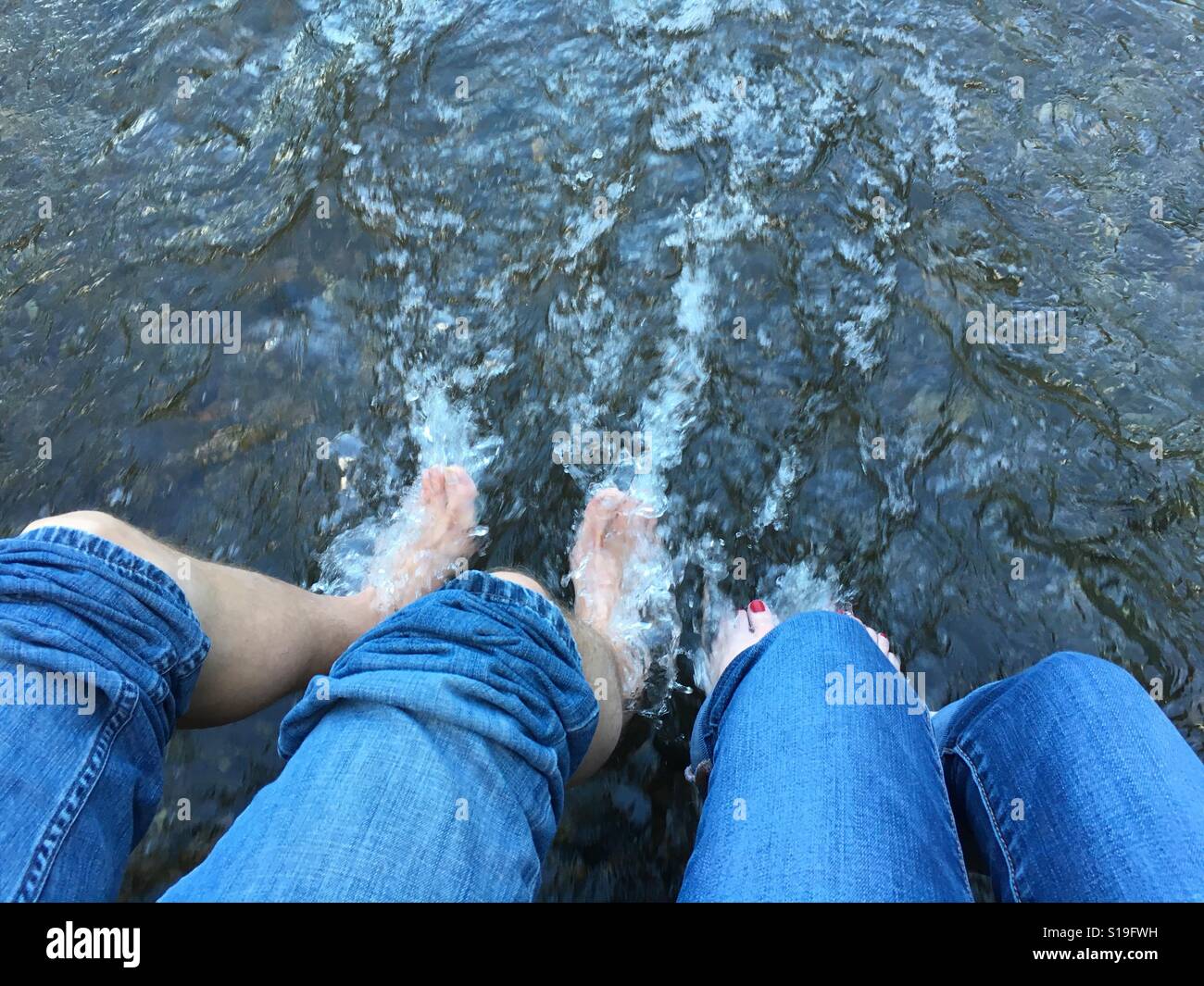 Cool feet in water hi-res stock photography and images - Alamy