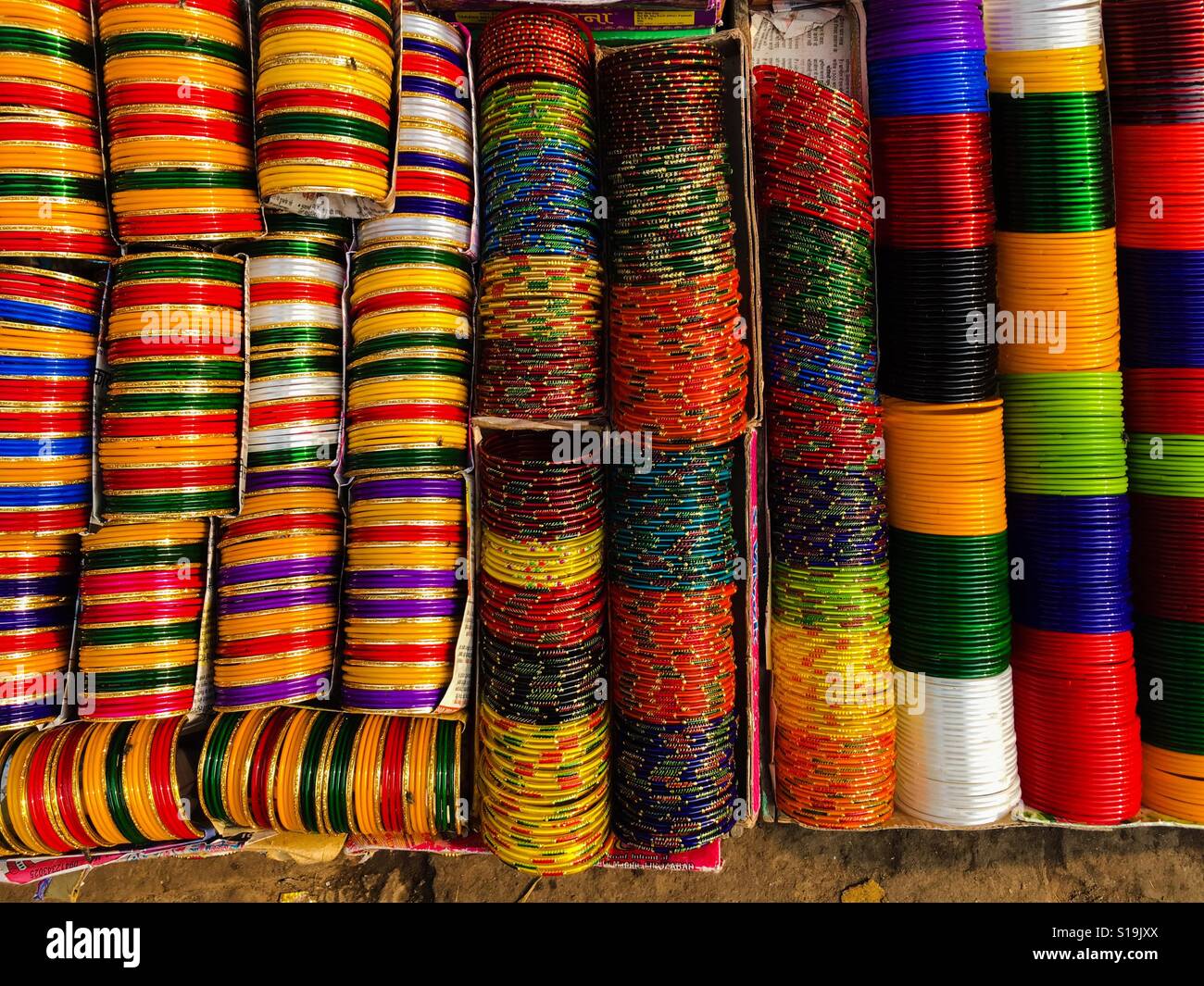 Colourful bangles hi-res stock photography and images - Alamy