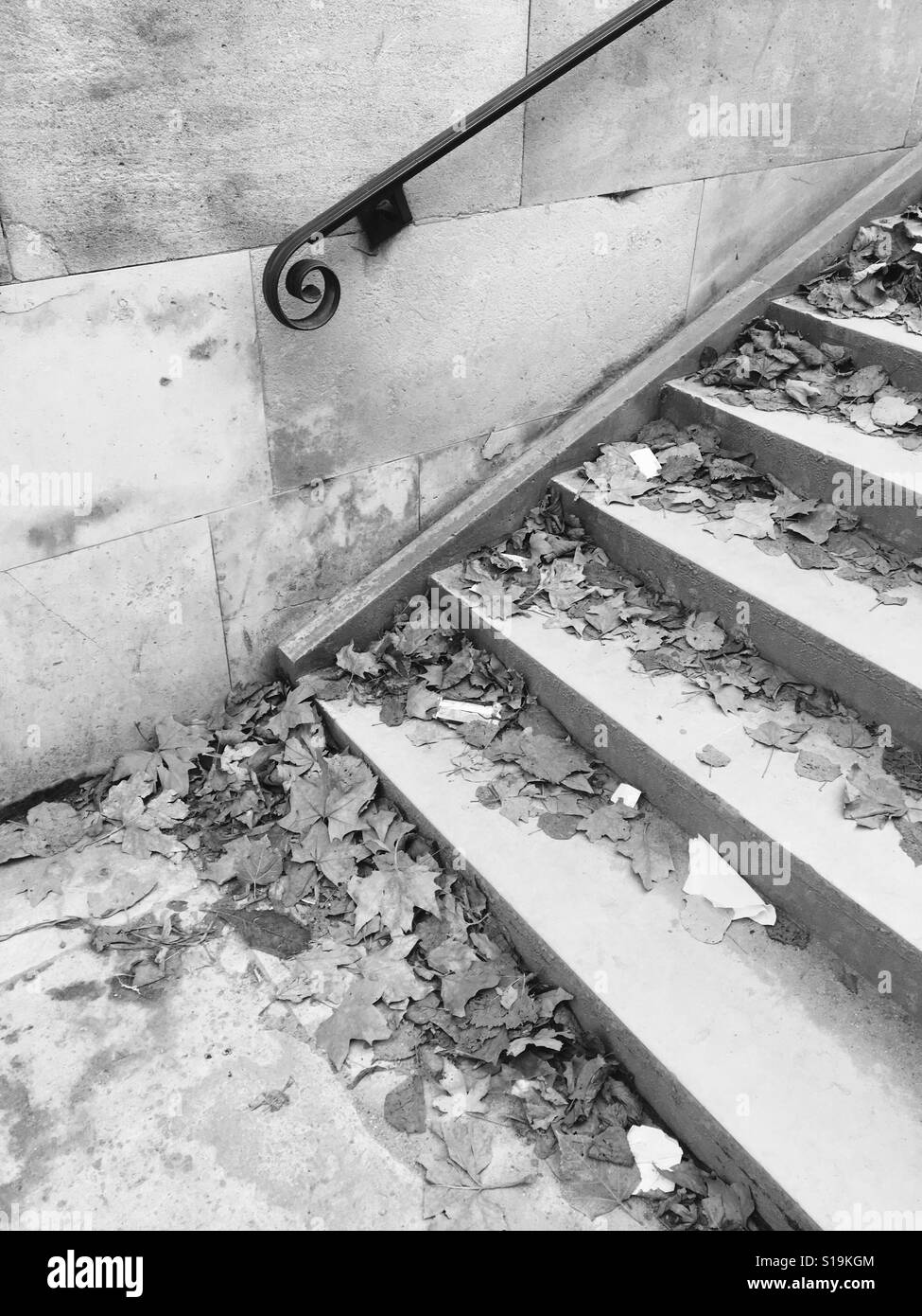 Fall down stairs hi-res stock photography and images - Alamy