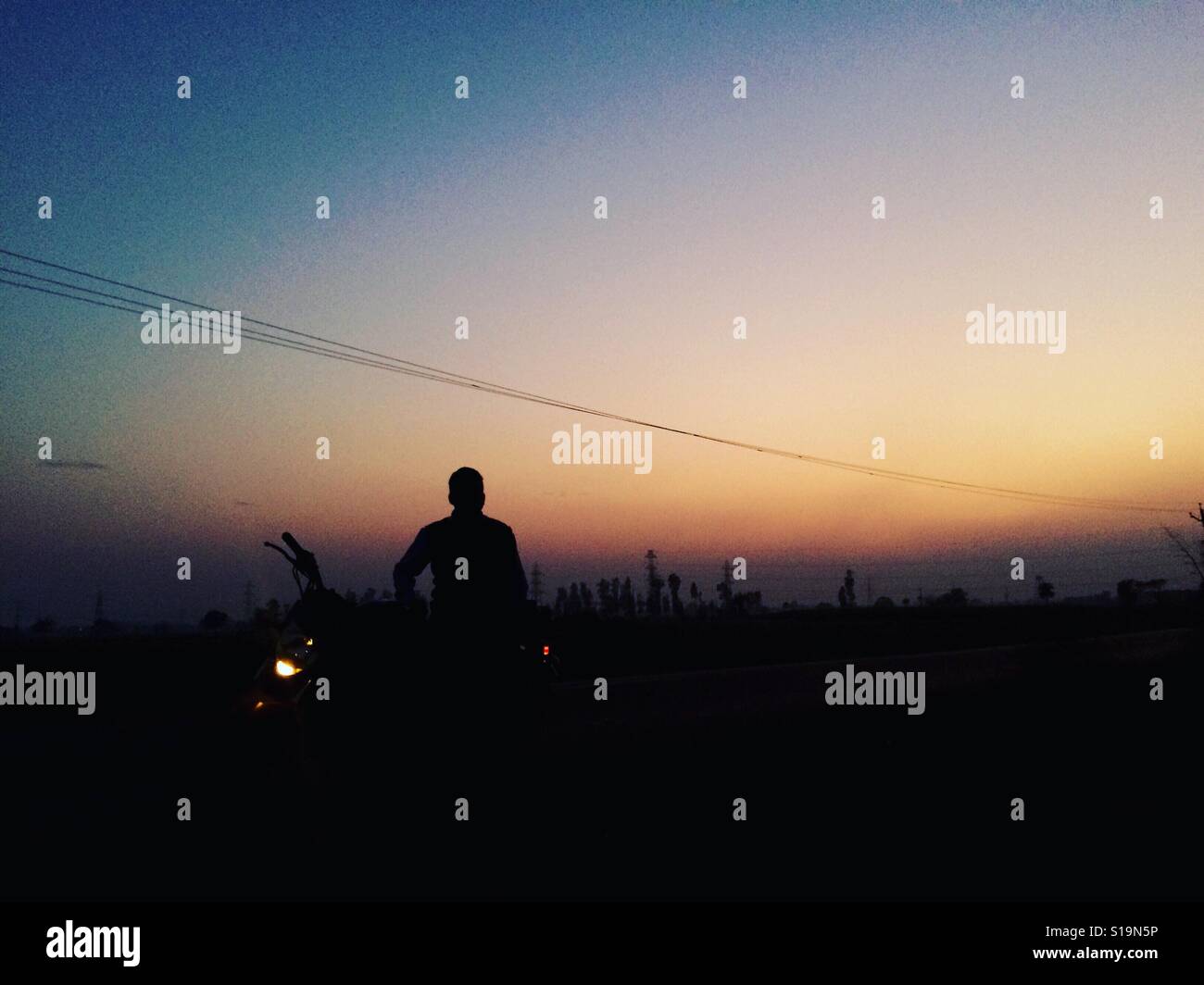 Shadow views hi-res stock photography and images - Alamy