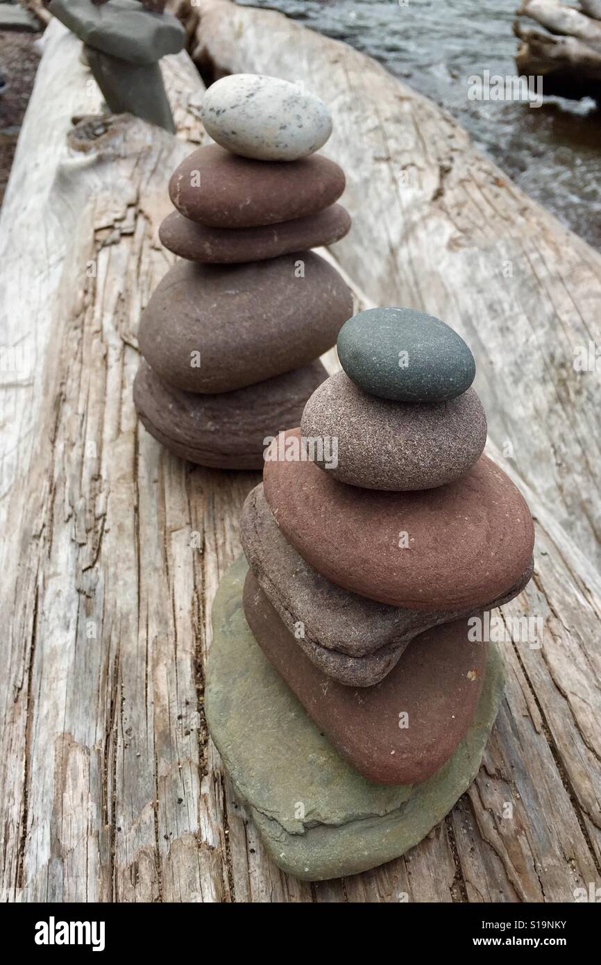 Two piles of rocks hi-res stock photography and images - Alamy