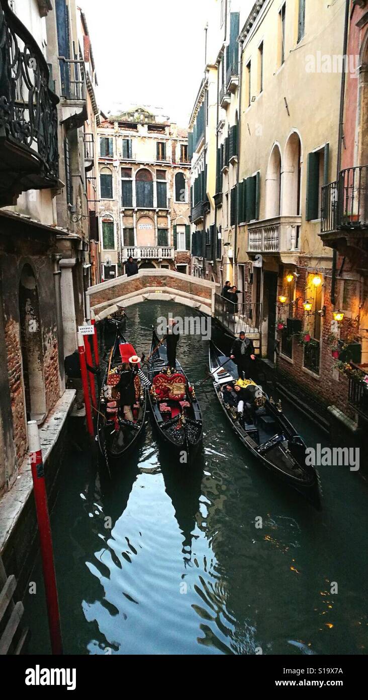 A side street in venice hi-res stock photography and images - Alamy